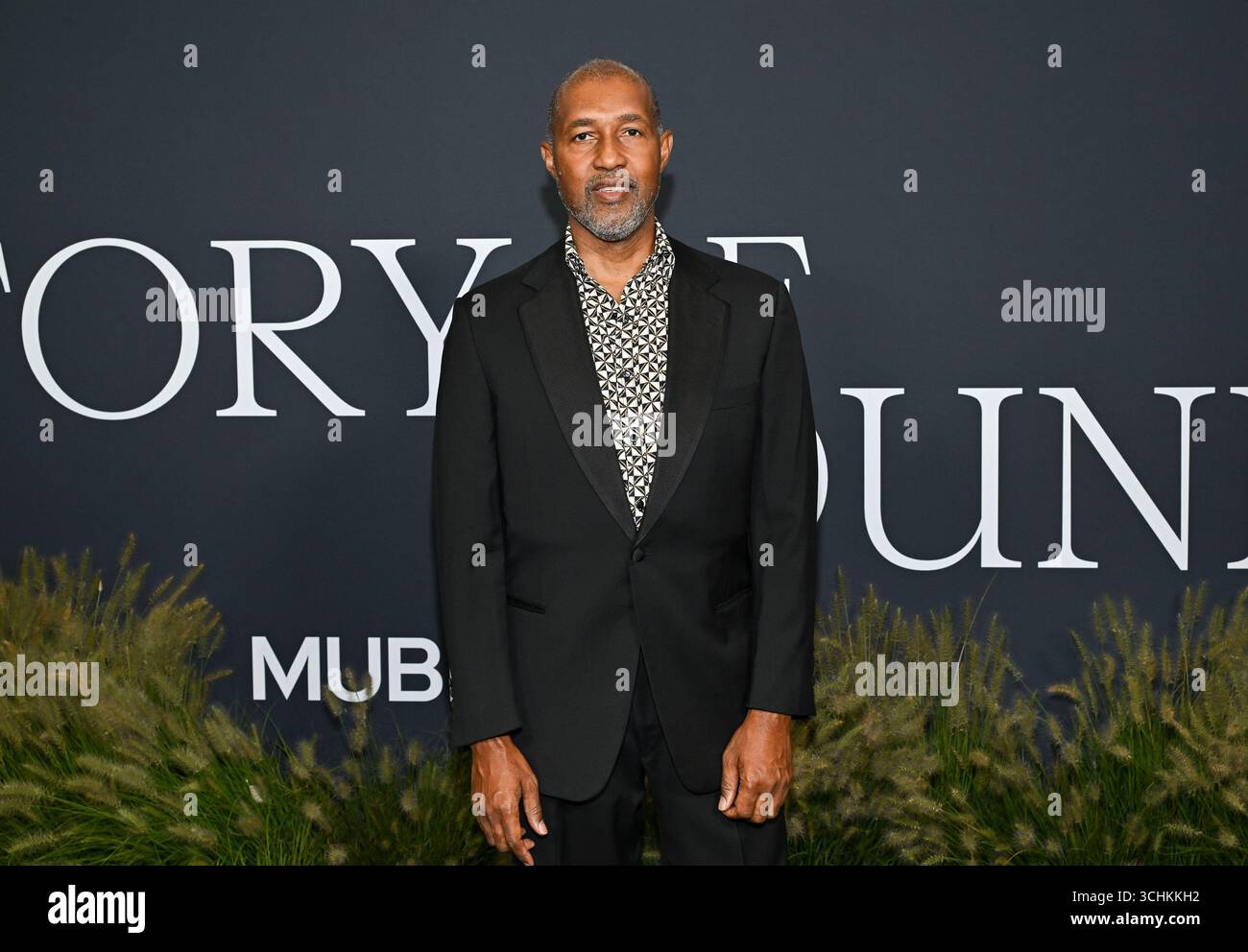 Dion Graham attends the premiere of "The History of Sound" at Walter ...