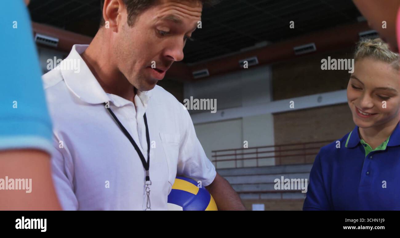 Coaching demonstrating sports hi-res stock photography and images - Alamy