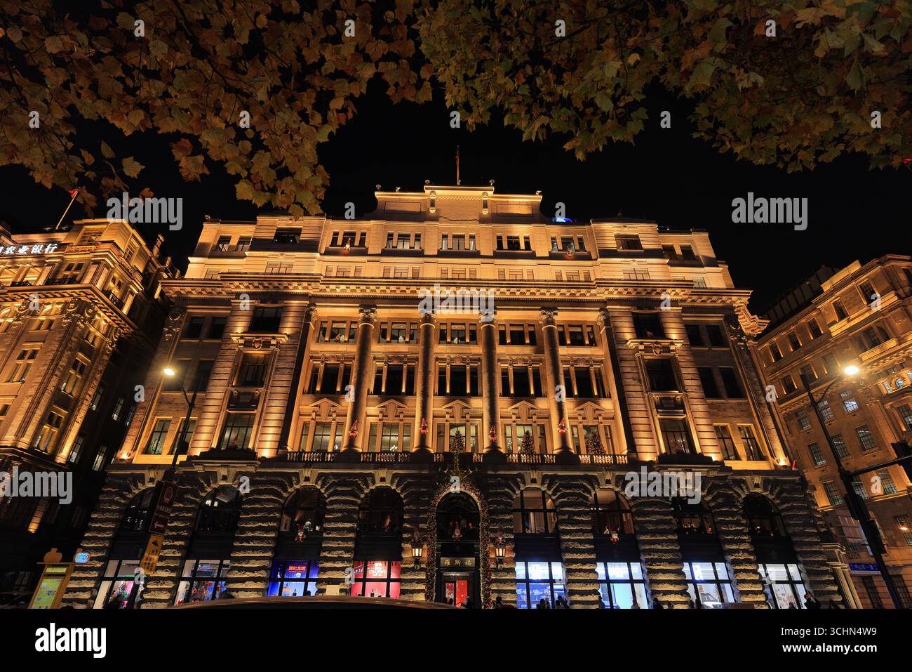 Waterfront colonial style buildings Located in The Bund (Waitan ...