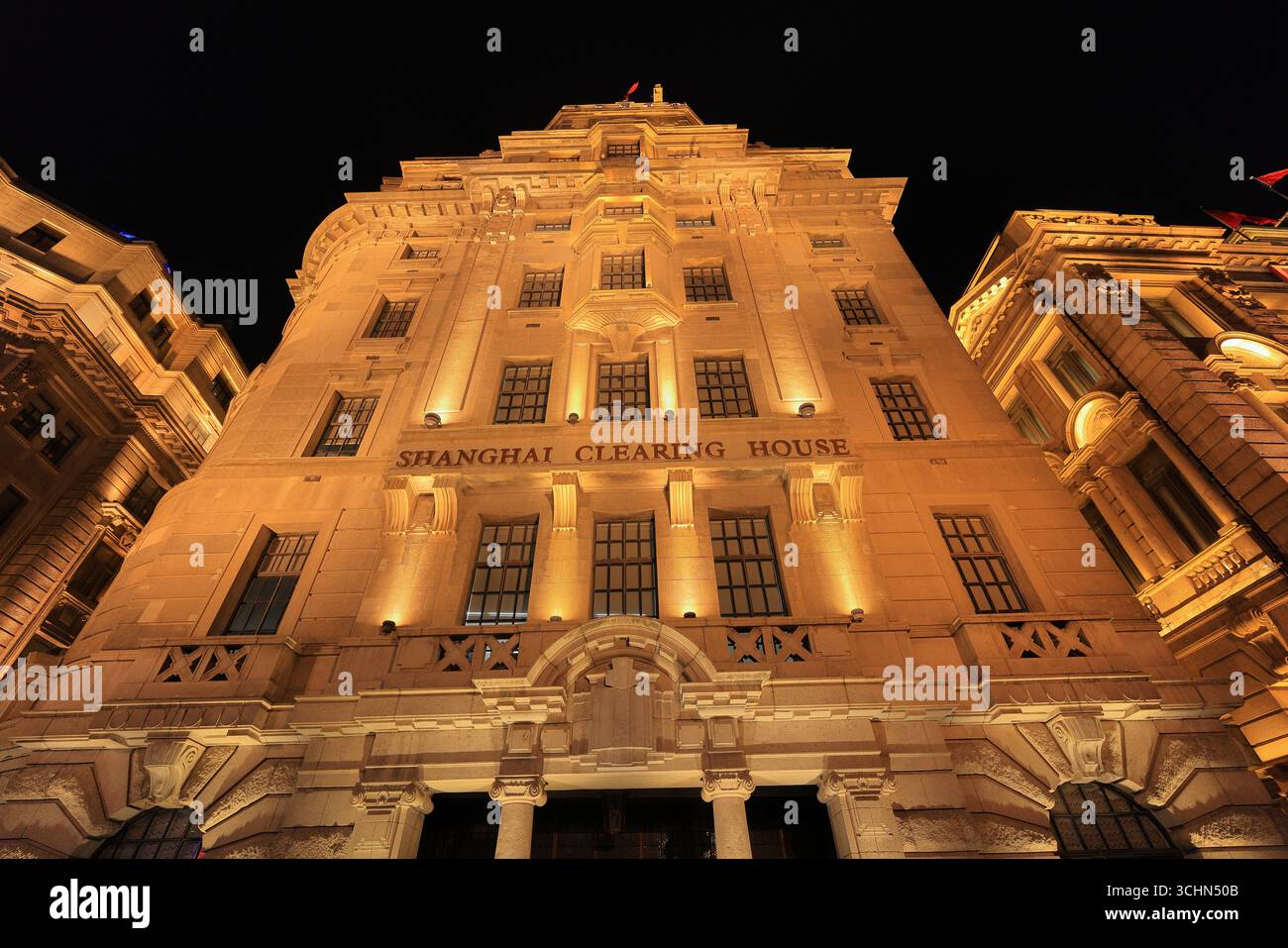 Waterfront colonial style buildings Located in The Bund (Waitan ...