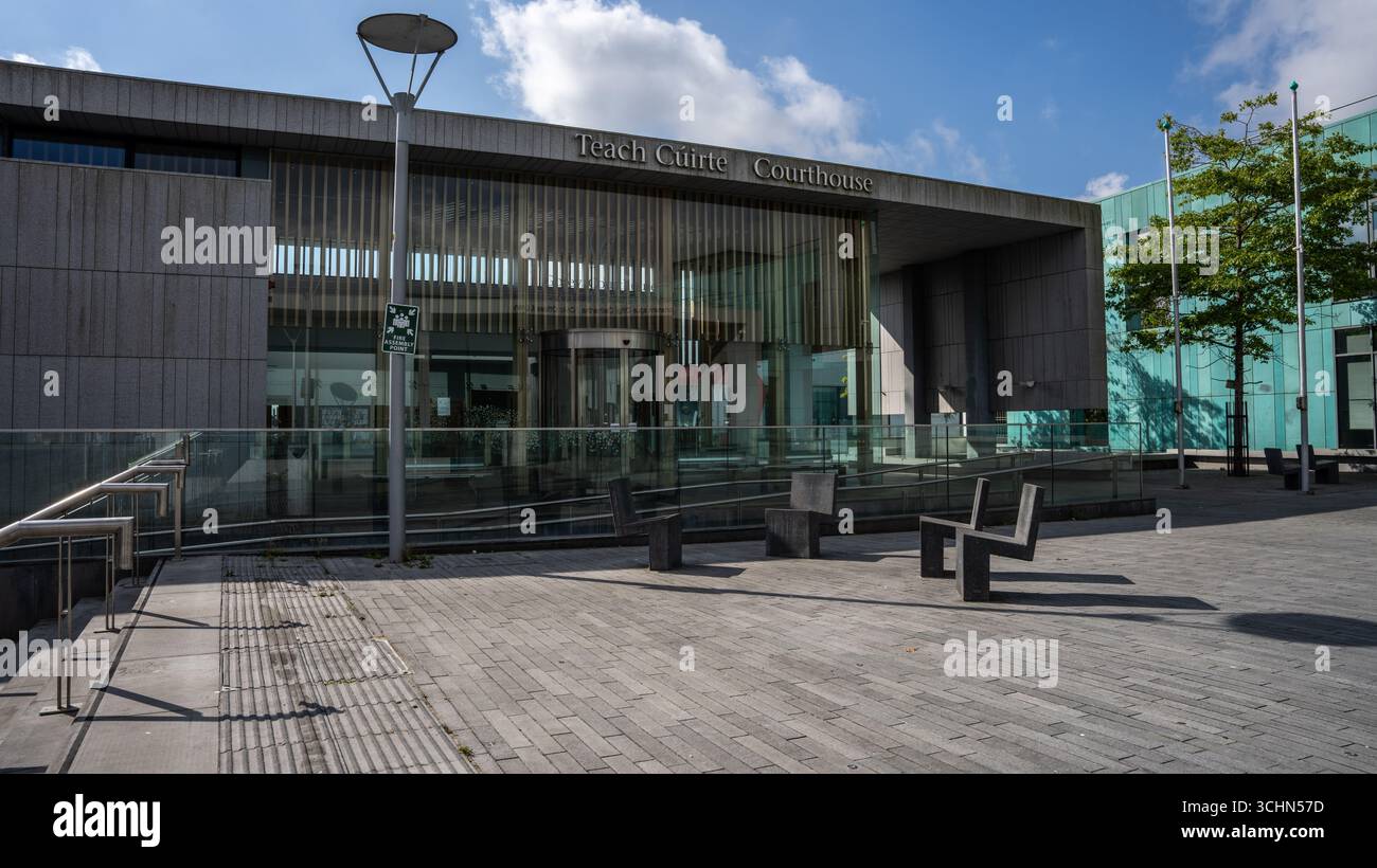 Barrister jailed hi-res stock photography and images - Alamy