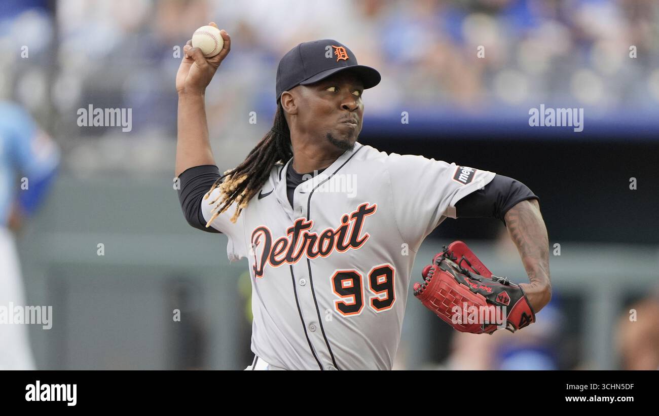 Detroit Tigers relief pitcher Rafael Montero throws during the ninth ...