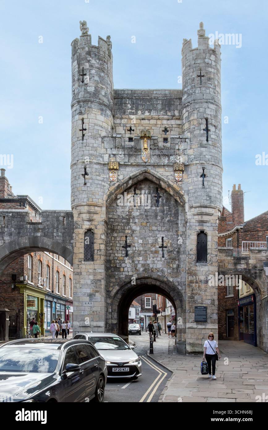 Pass the old city walls in york hi-res stock photography and images - Alamy