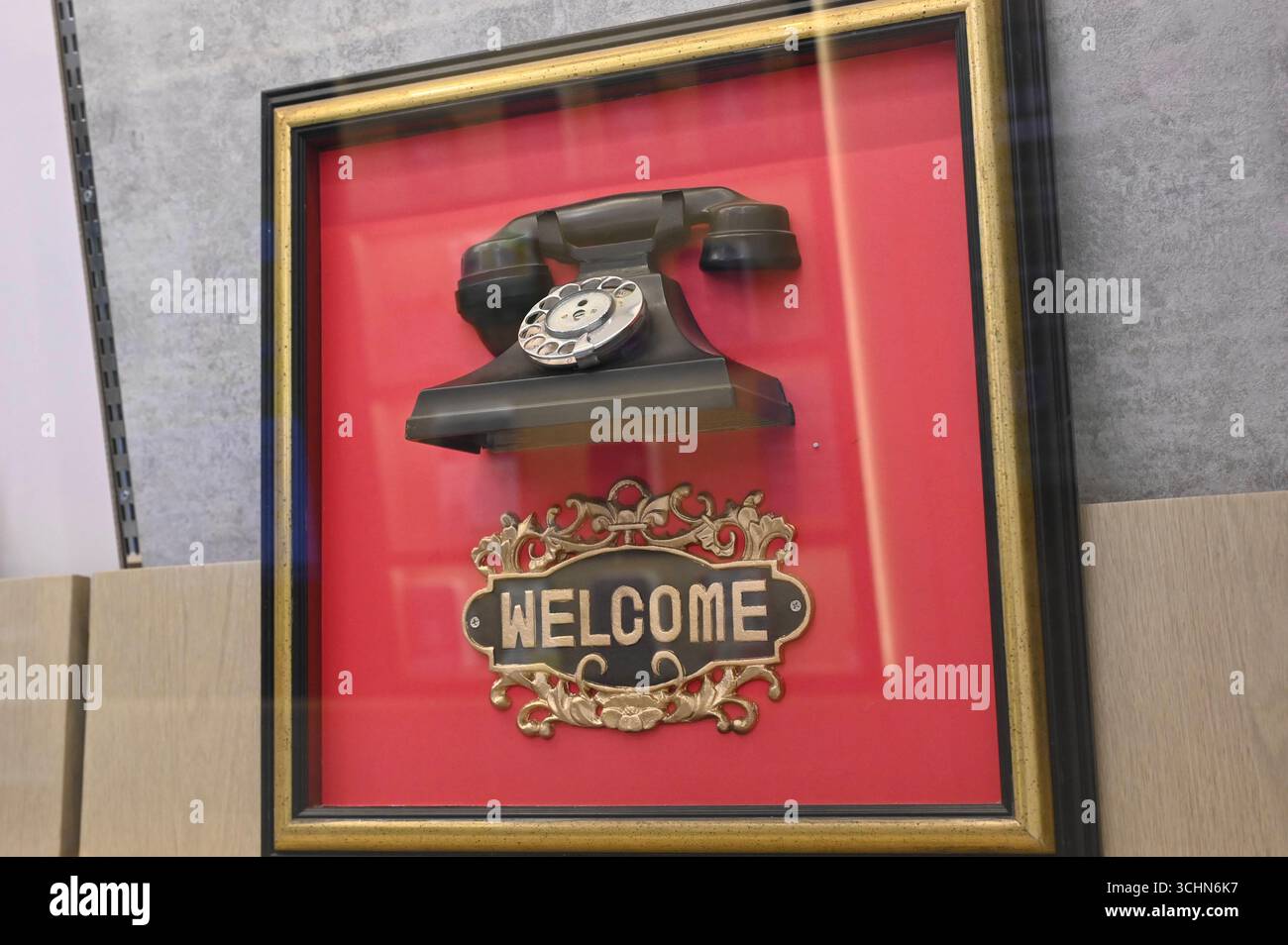 Hong Kong Telephone Collections The old telephone display in the ...