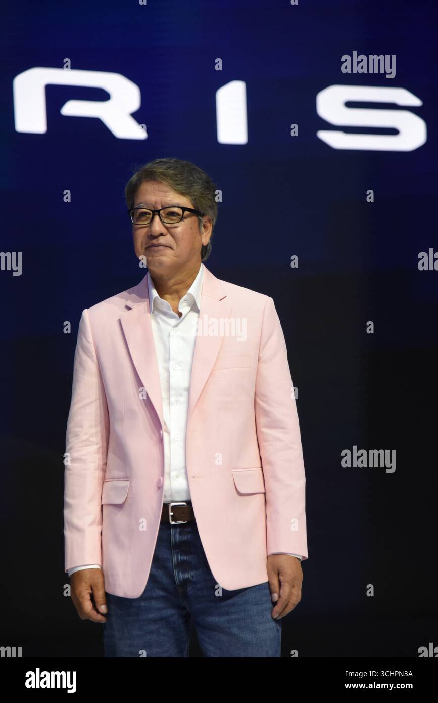 Maruti Suzuki Unveils All-New SUV - Victoris Hisashi Takeuchi, Managing ...