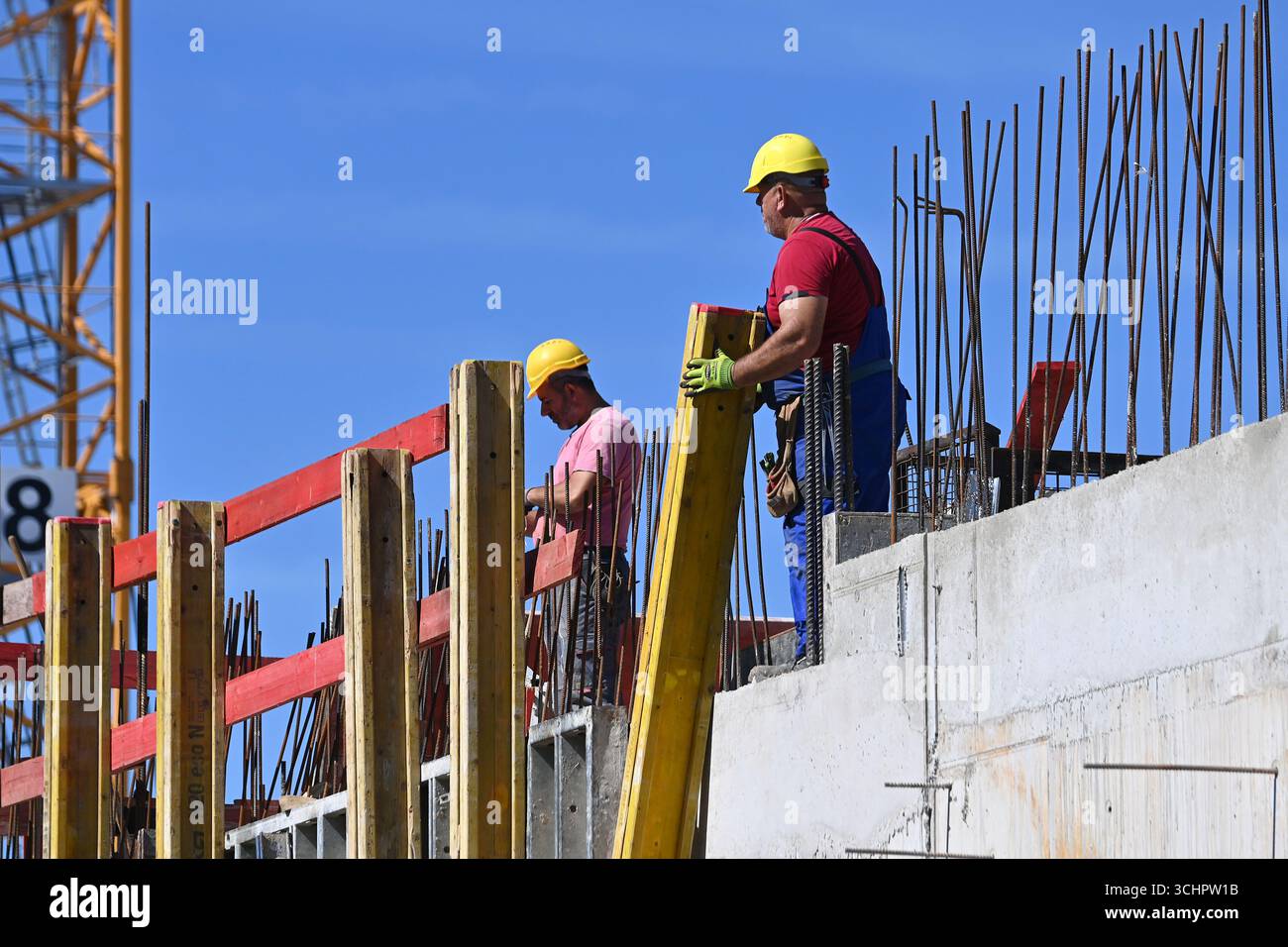 Construction interest rates hi-res stock photography and images - Alamy