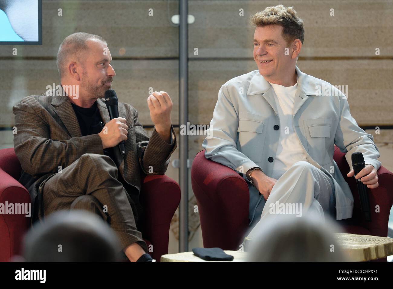03 September 2025, North Rhine-Westphalia, Cologne: Musicians Ulf Leo ...