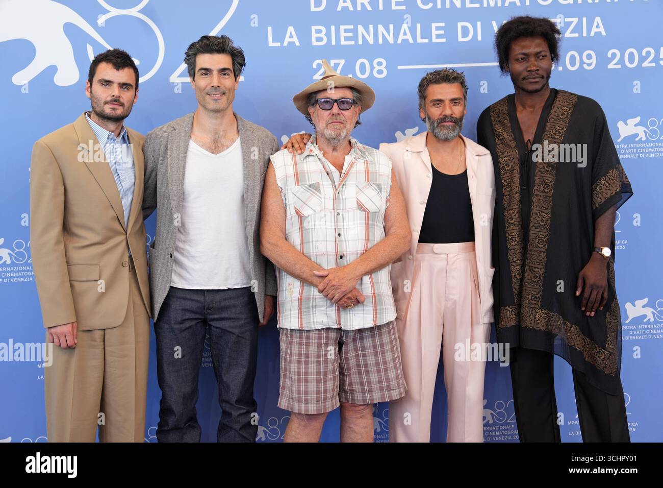 L-R) Duke Nicholson, Louis Cancelmi, Julian Schnabel, Oscar Isaac and ...