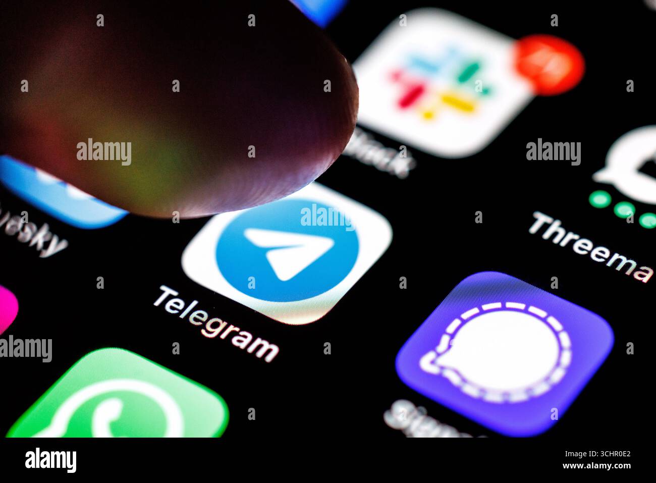 Messaging two smartphones illustration hi-res stock photography and ...