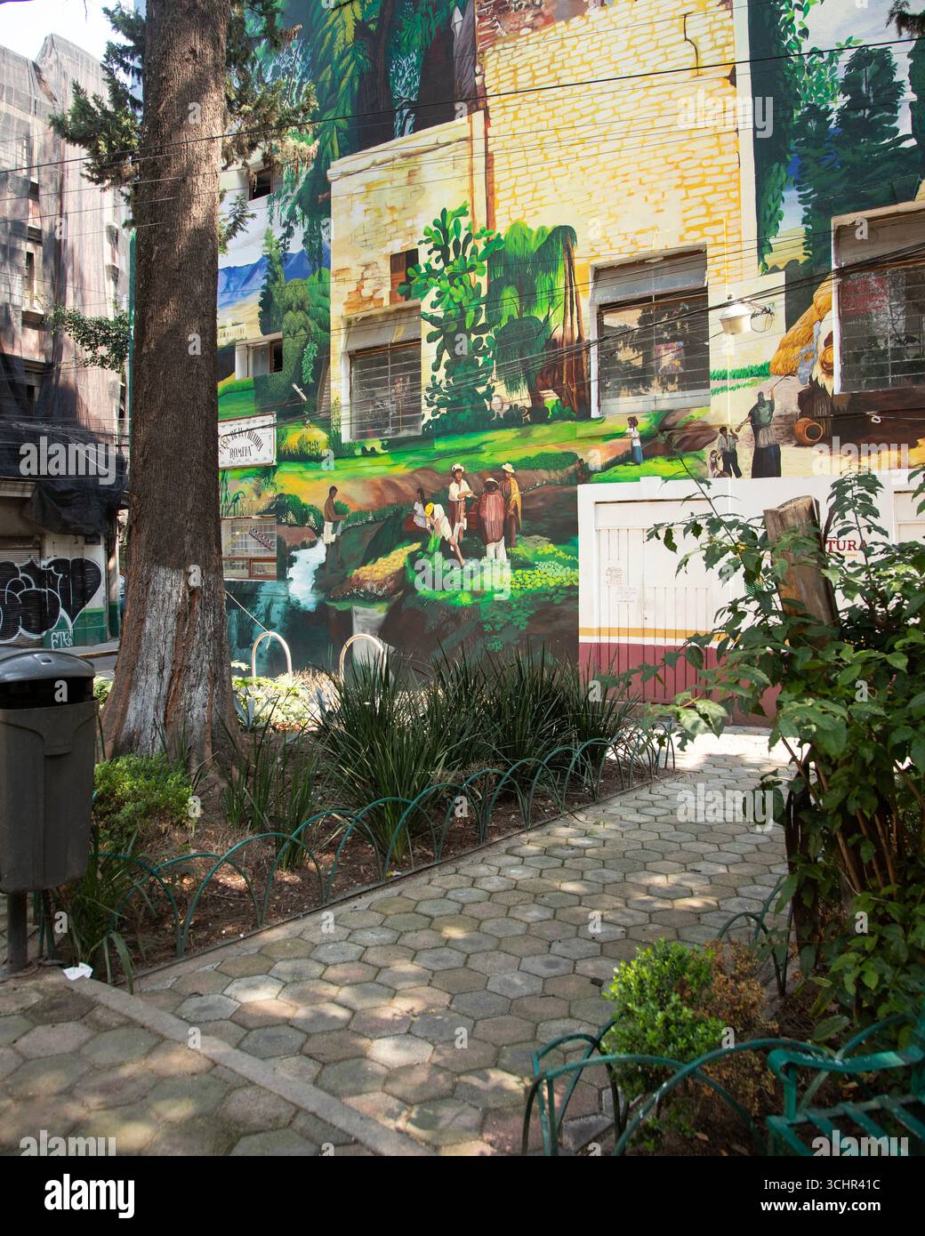 Mexico City, Mexico; November 1, 2025: Colonia la Romita neighborhood ...