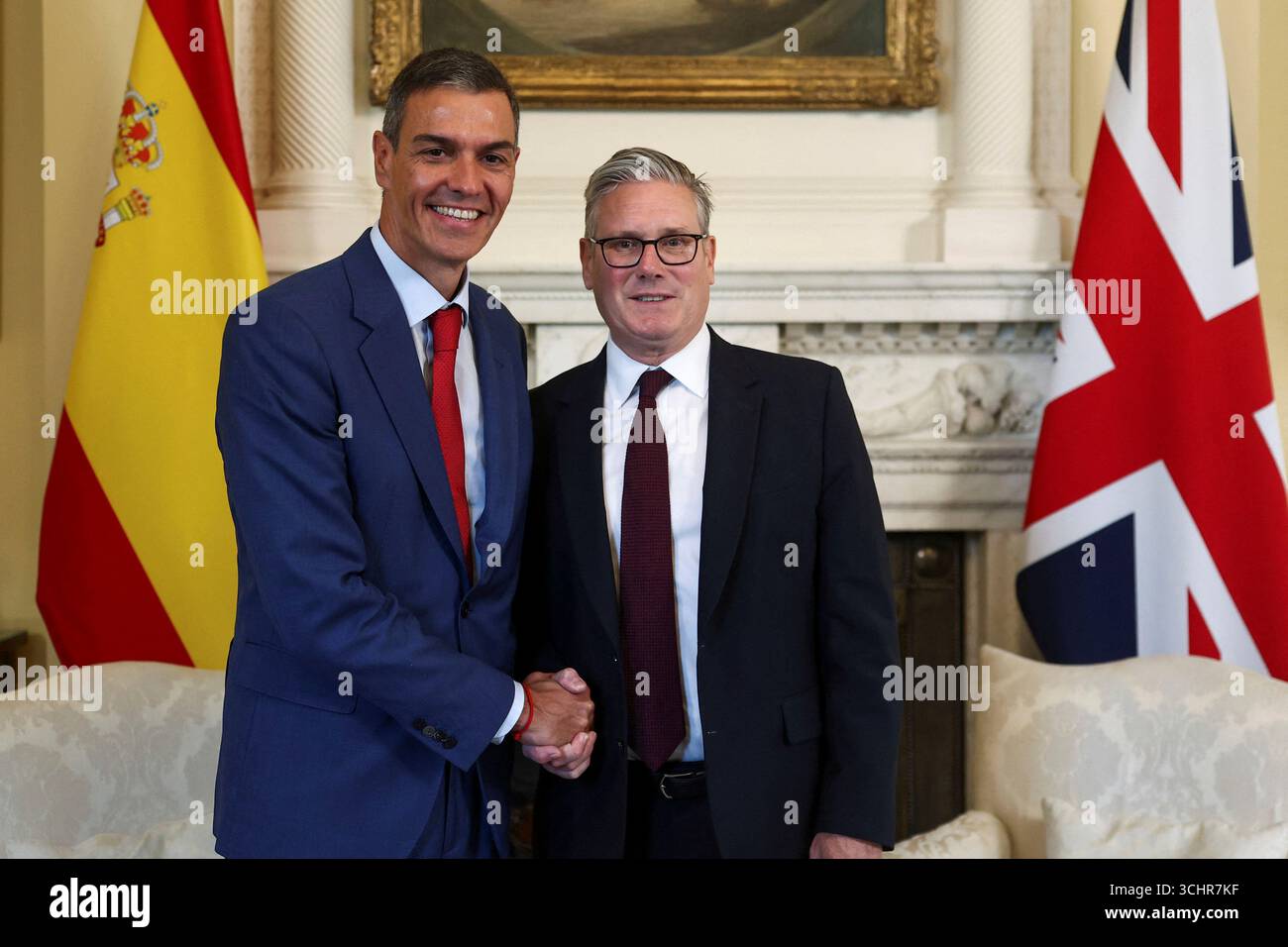 British Prime Minister Keir Starmer, right, and Spanish Prime Minister ...