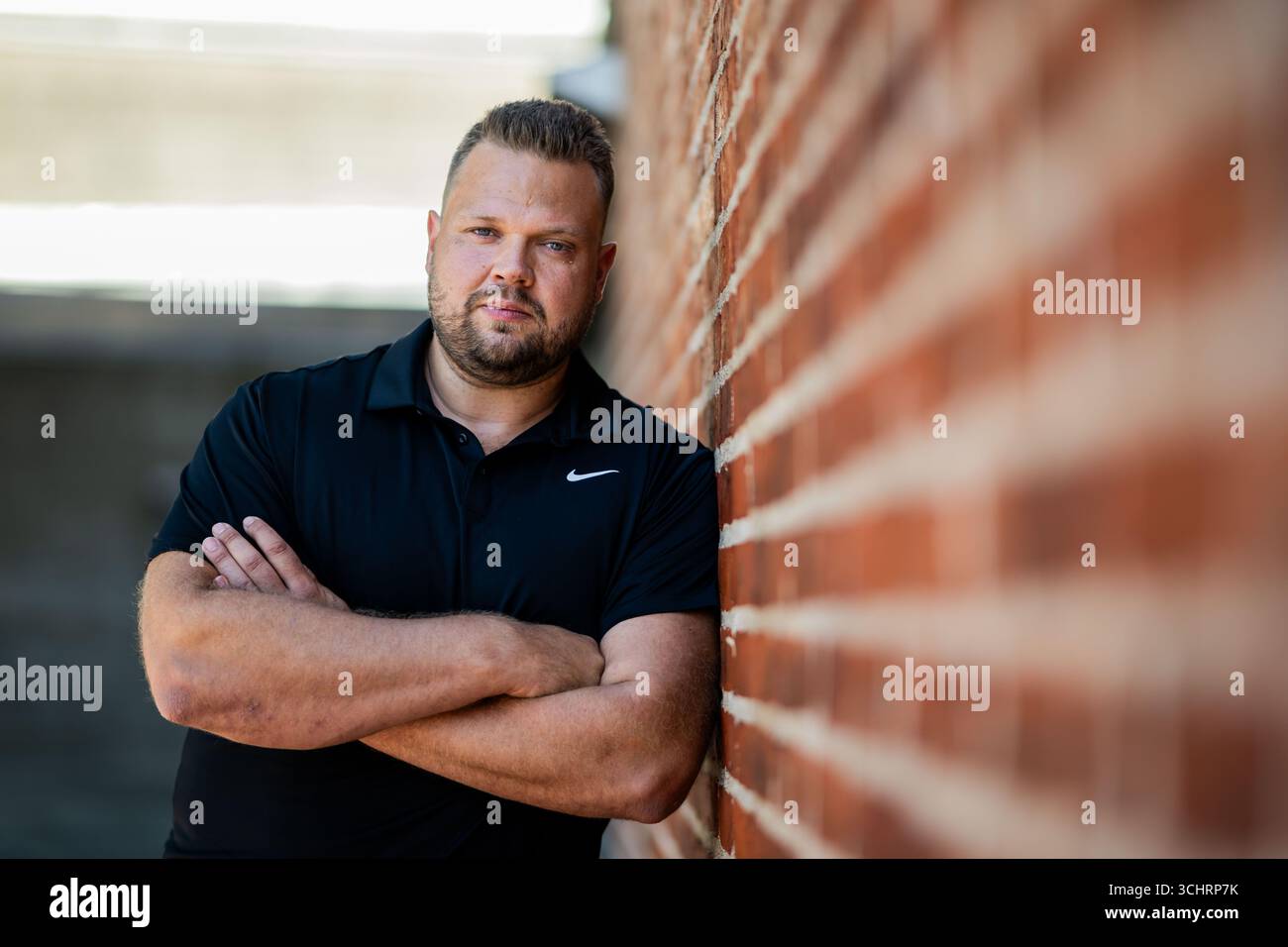 250903 Diskuskastaren Daniel Ståhl poserar för ett porträtt under en ...