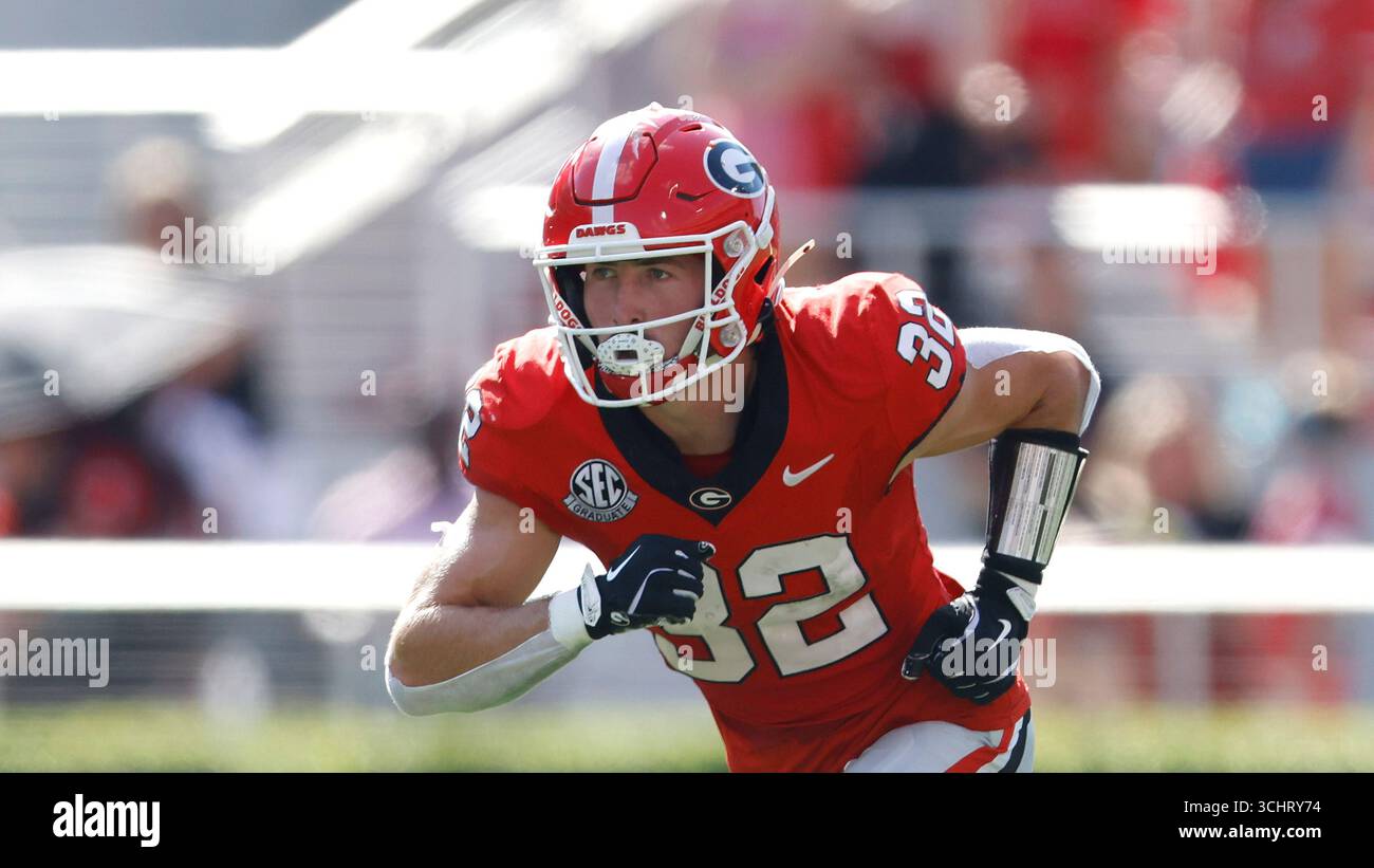 Georgia running back Cash Jones (32) during an NCAA football game ...