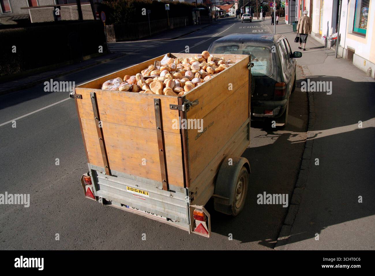 a vehicle trailer for the transport of goods and materials vehicle ...