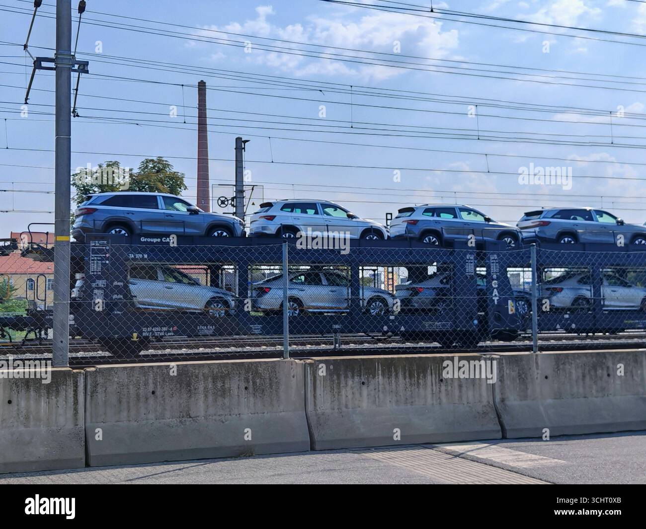 symbol for car traffic and motorized traffic on the road symbol for car ...