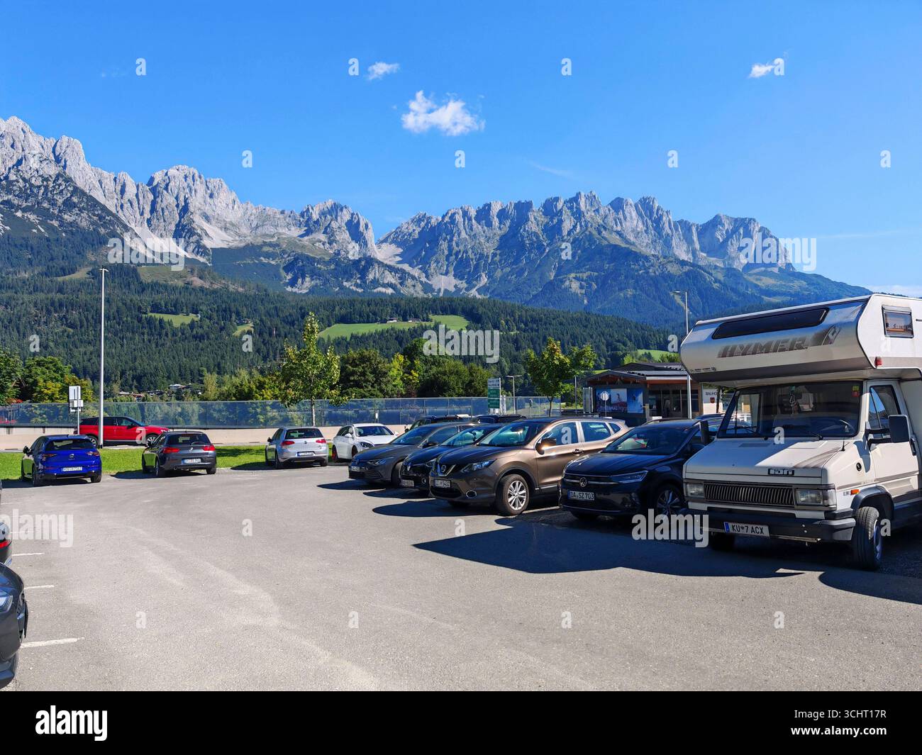 symbol for car traffic and motorized traffic on the road symbol for car ...