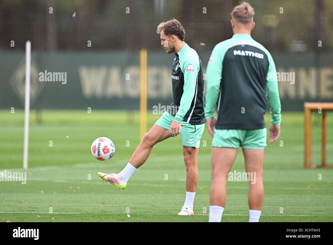 03.09.2025, Trainingsgelaende am WESERSTADION - Platz 4/5, Bremen, GER ...