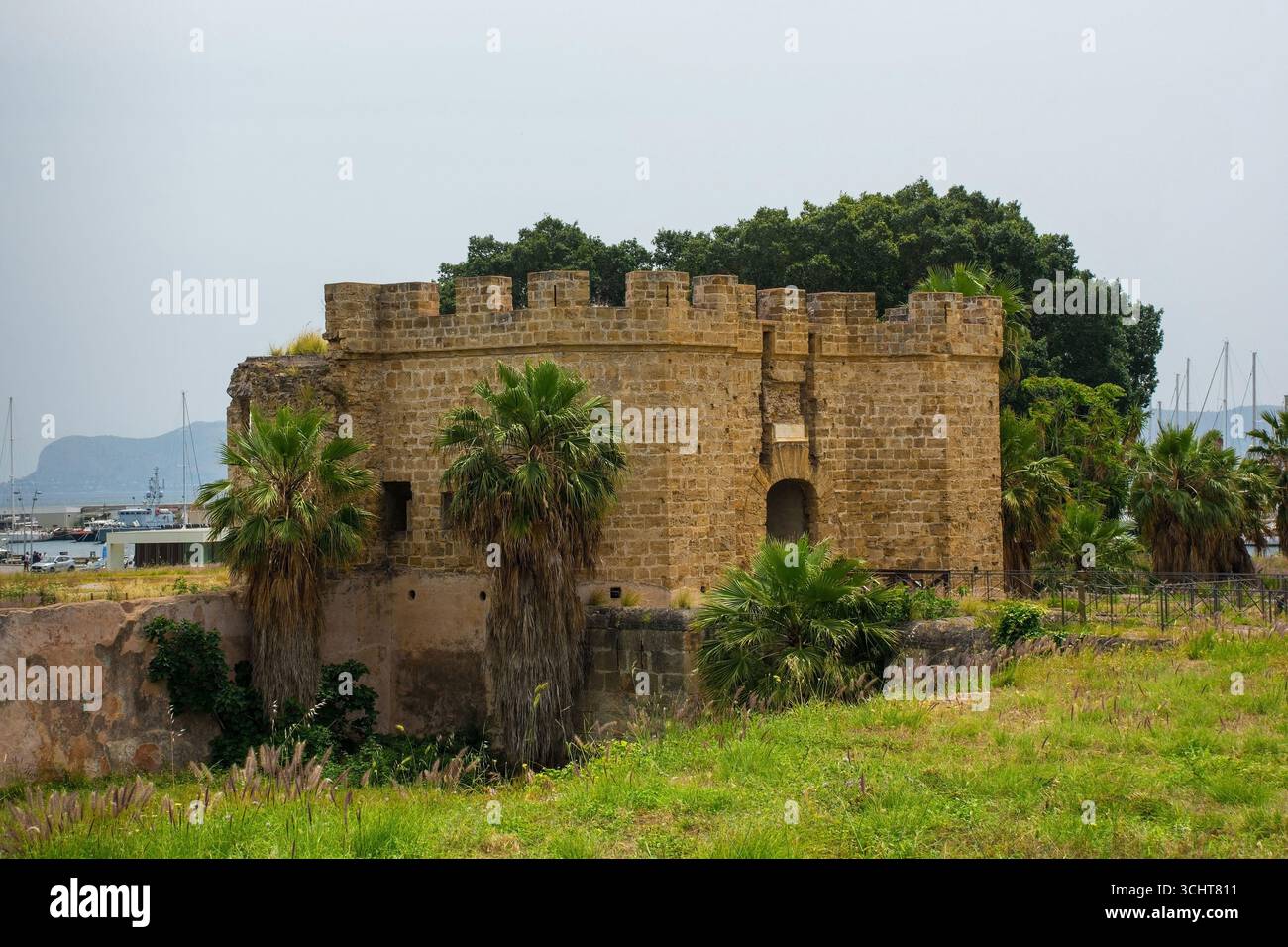Porta Aragonese in Castello a Mare in Palermo, Sicily, Italy. Late 15th ...