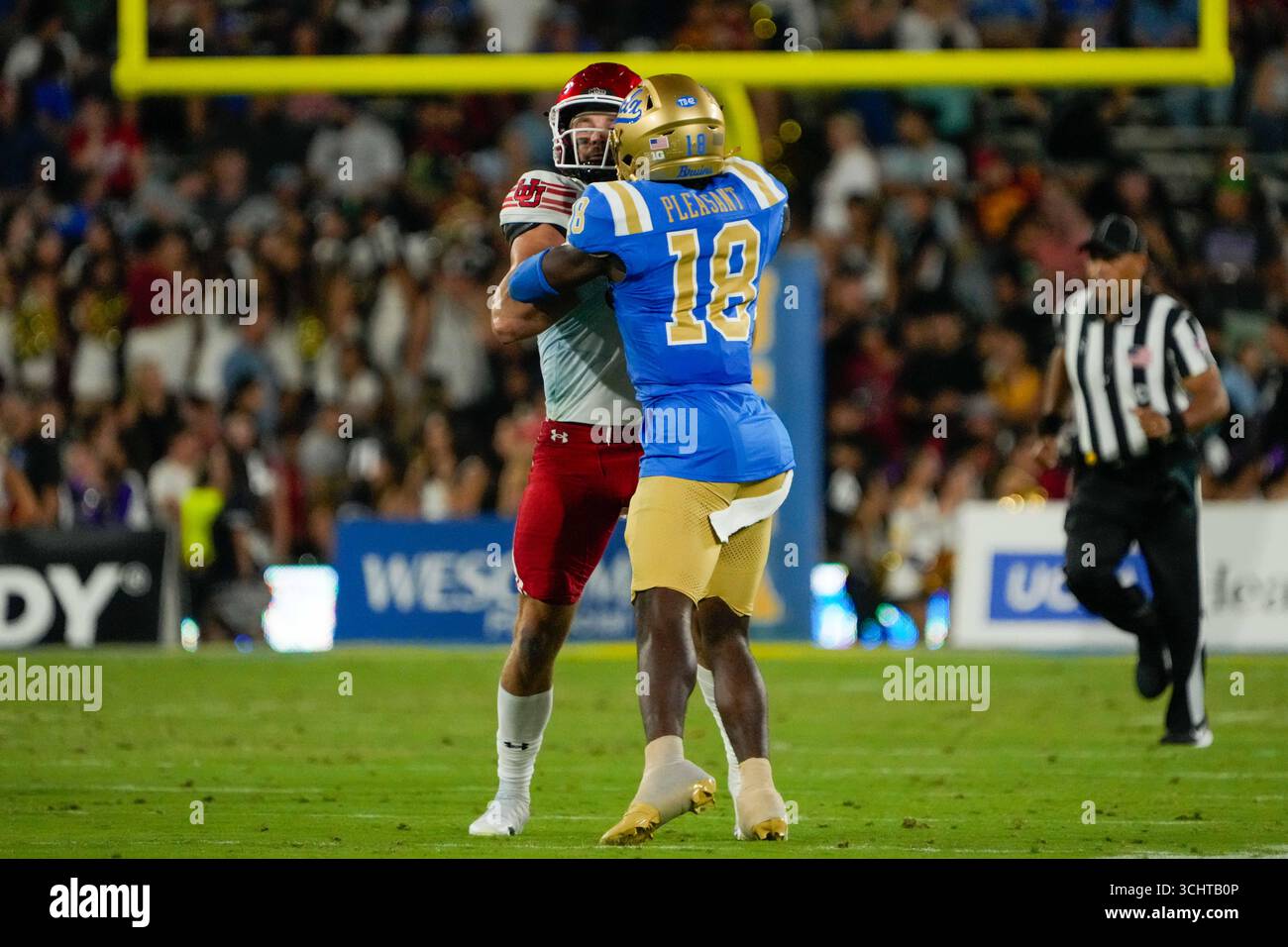UCLA Bruins defensive back Rodrick Pleasant (18) during an NCAA ...