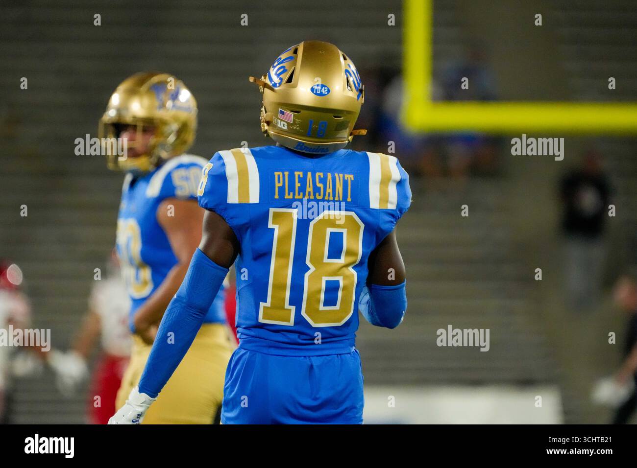 UCLA Bruins defensive back Rodrick Pleasant (18) before an NCAA ...