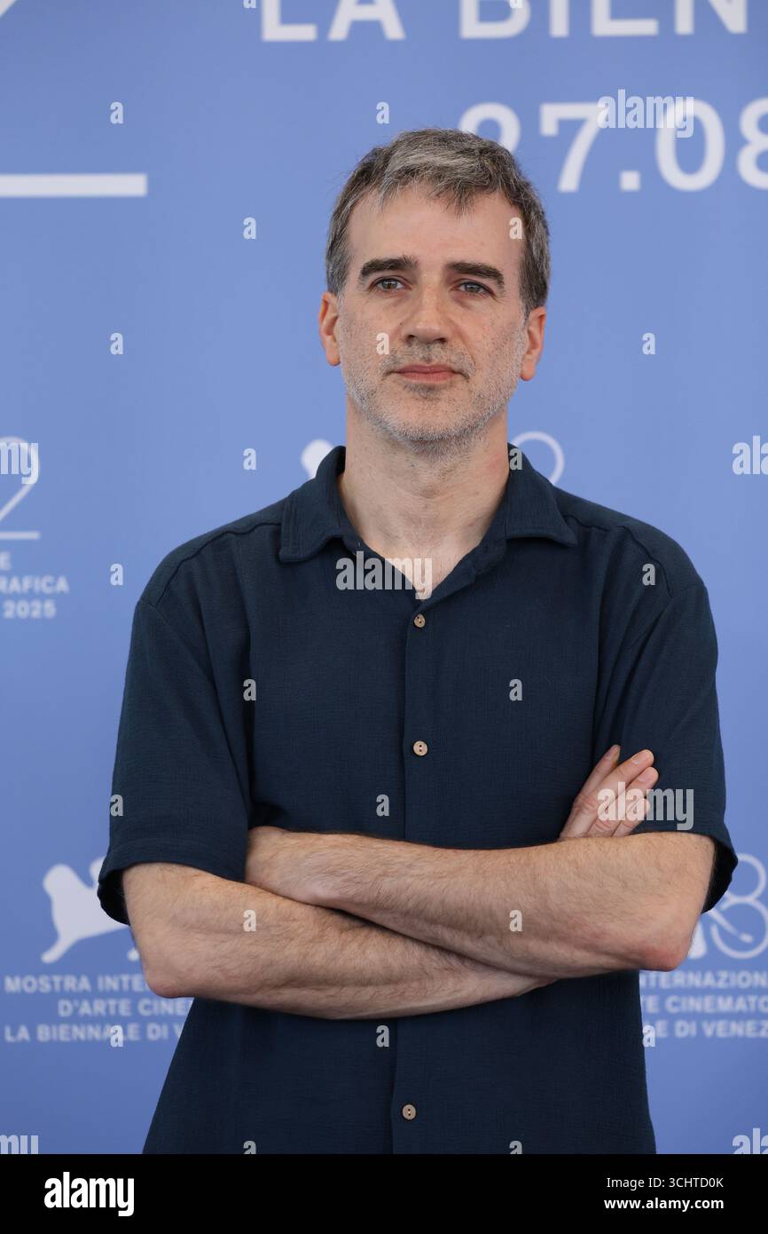Daniel Hendler - Director'Un Cabo Suelto' photocall, 82nd Venice ...
