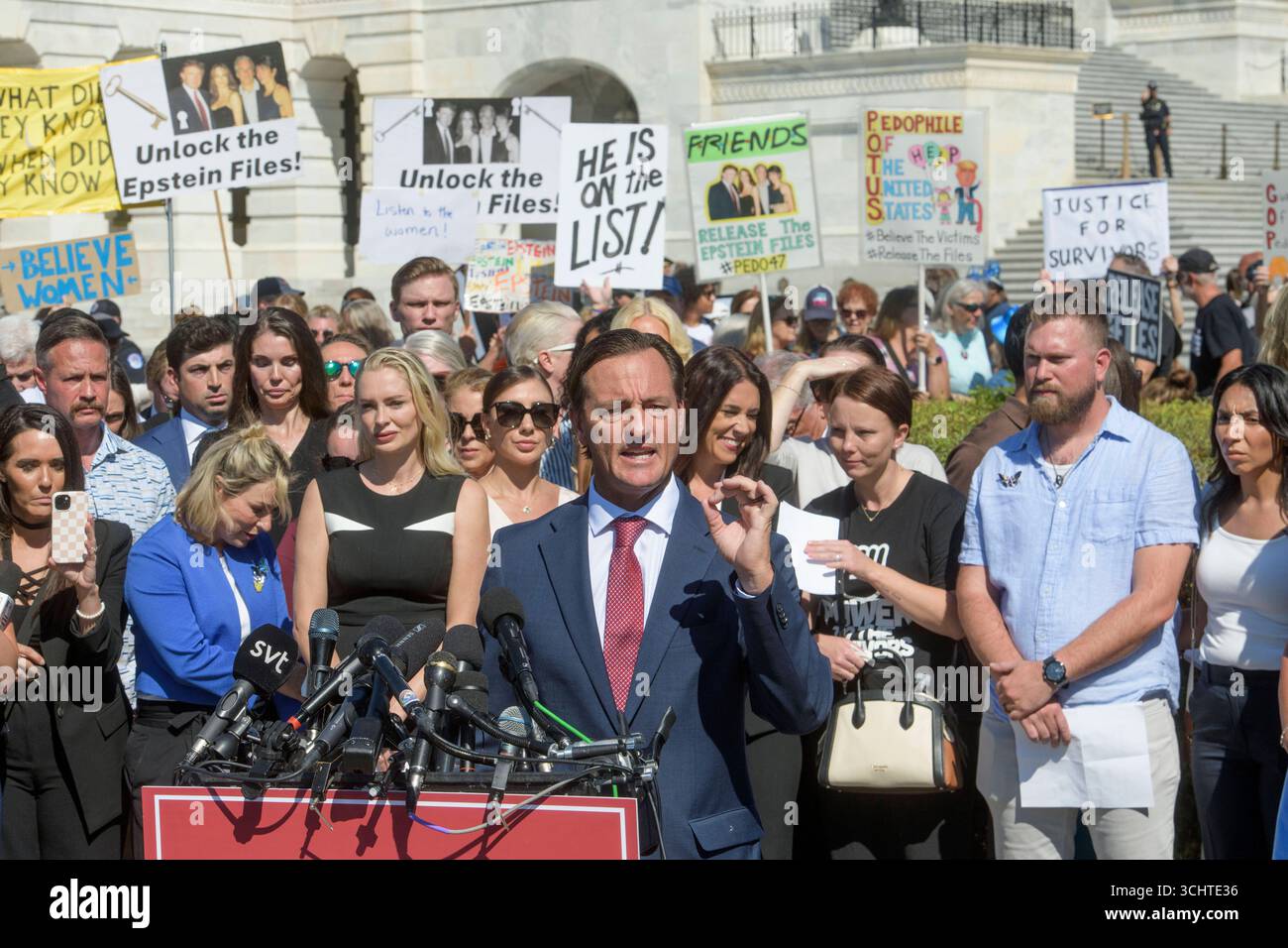 Attorney Bradley Edwards speaks during a news conference regarding the ...