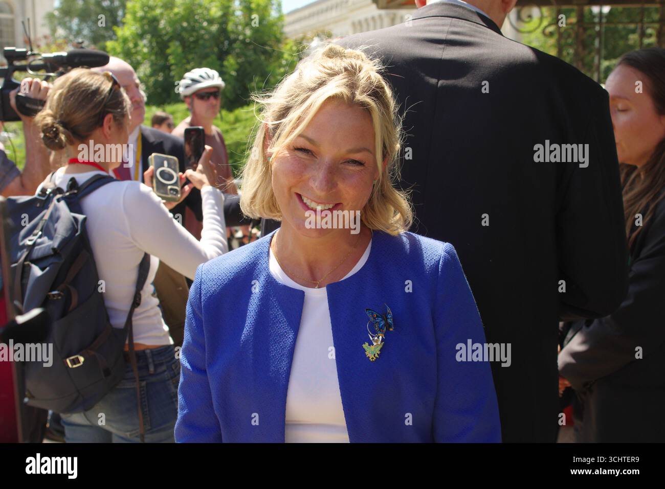 Danielle bensky hi-res stock photography and images - Alamy