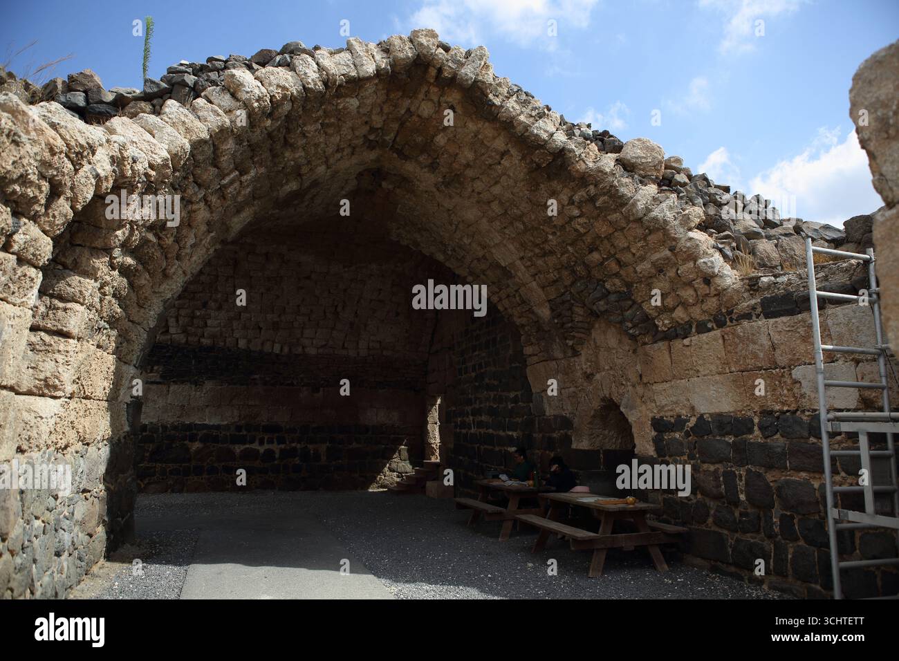 The Knights Dining Room in the Inner Fortress - the knights living ...