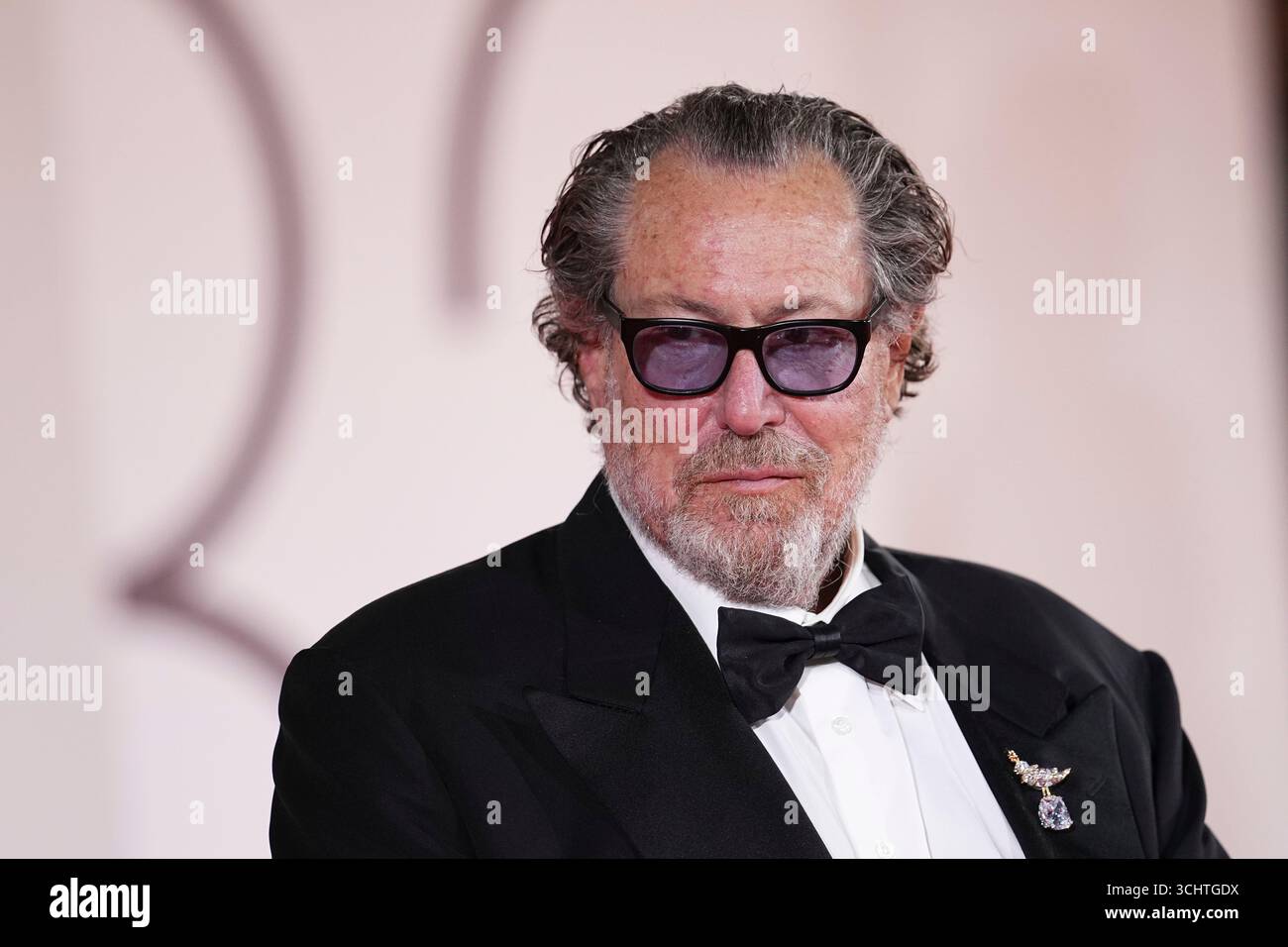 Director Julian Schnabel poses for photographers on the red carpet for ...