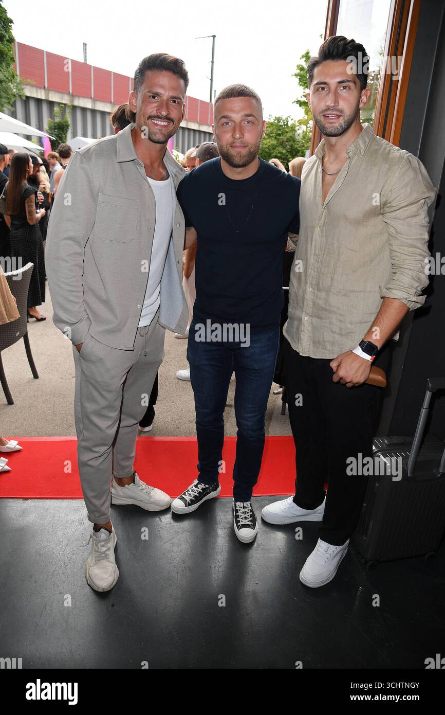 Marco Cerullo, Filip Pavlovic, Lorik Bunjaku bei der LOVE ISLAND VIP ...