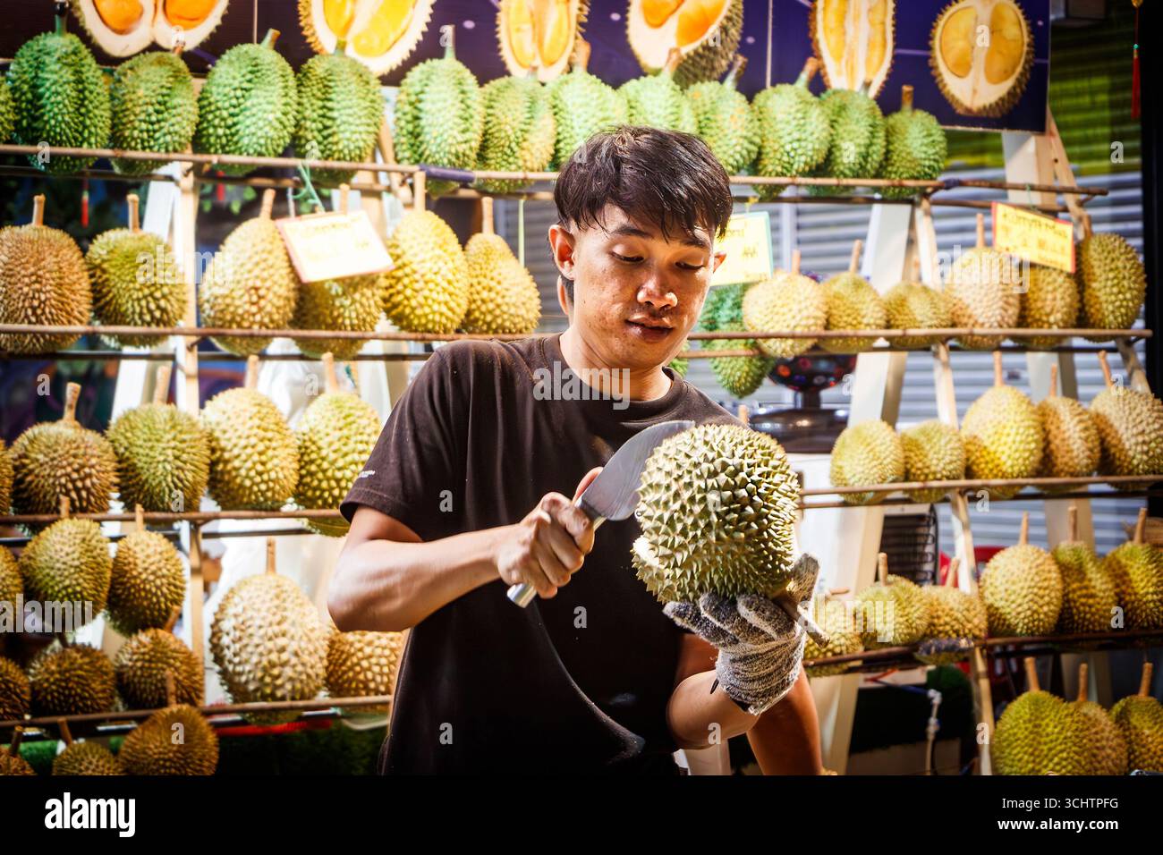 Street scene durian seller hi-res stock photography and images - Alamy