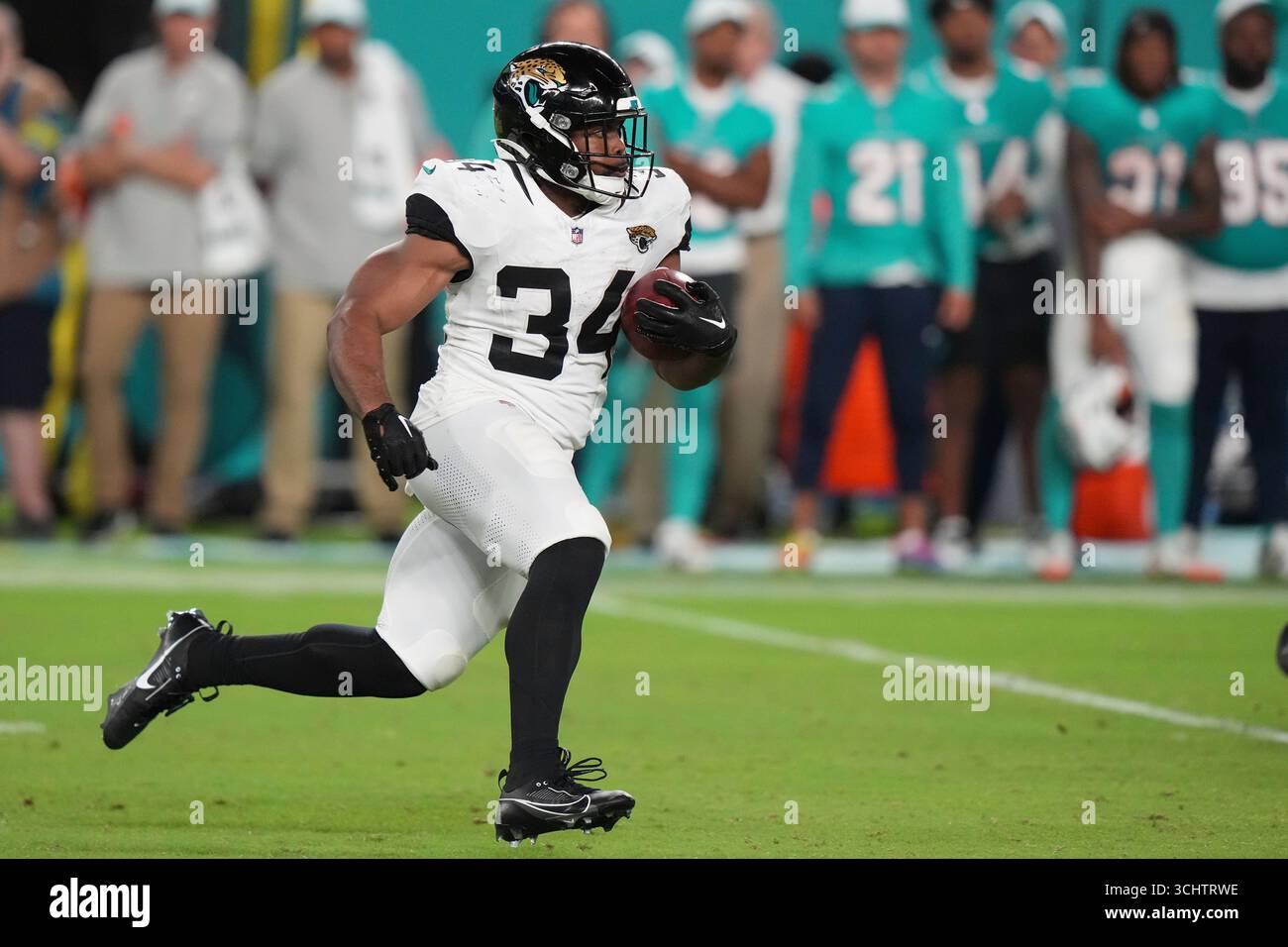 Jacksonville Jaguars running back Kevin Harris (34) runs during the ...