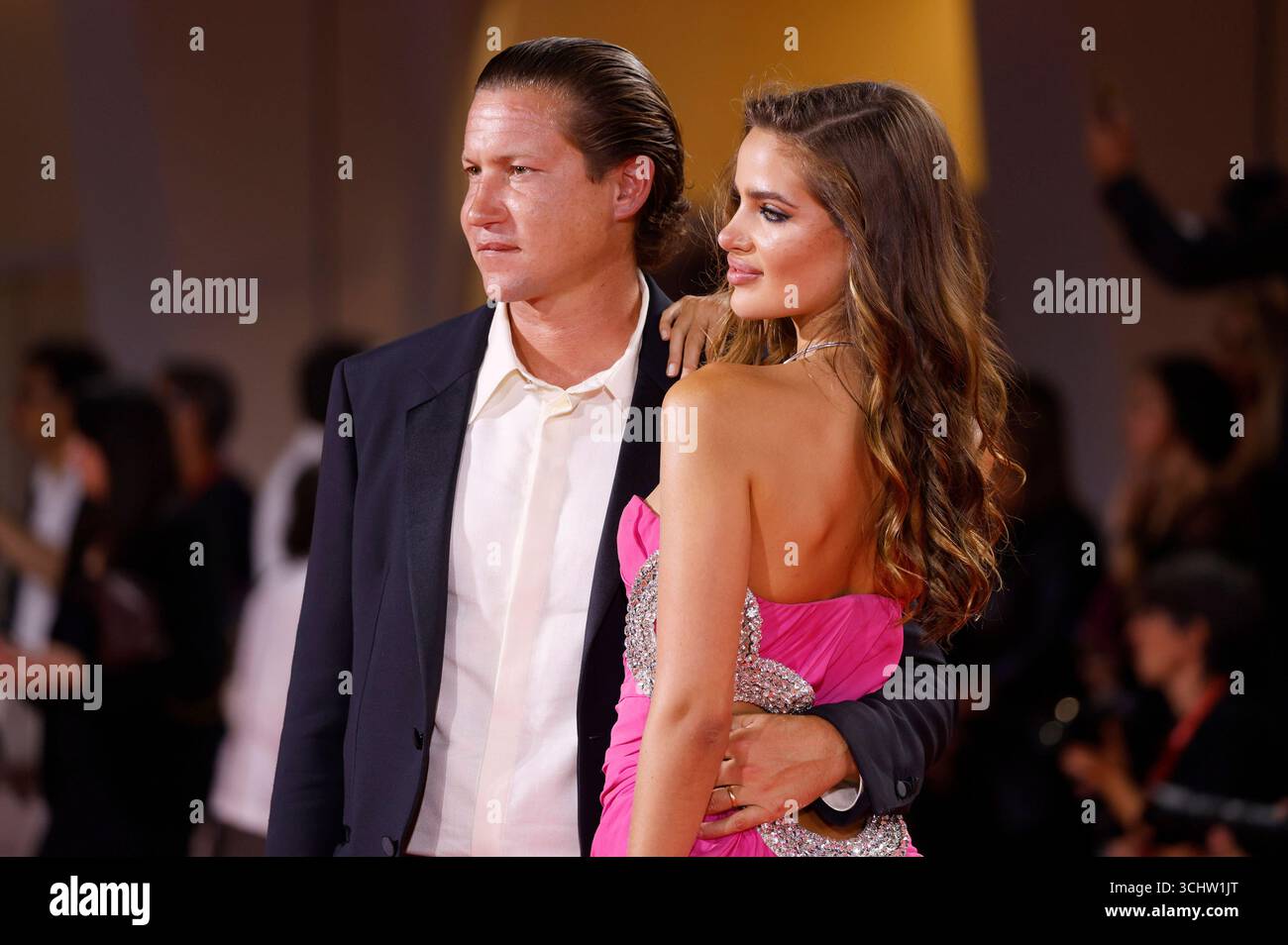 Vito Schnabel und Helena Althof bei der Premiere des Kinofilms In the ...