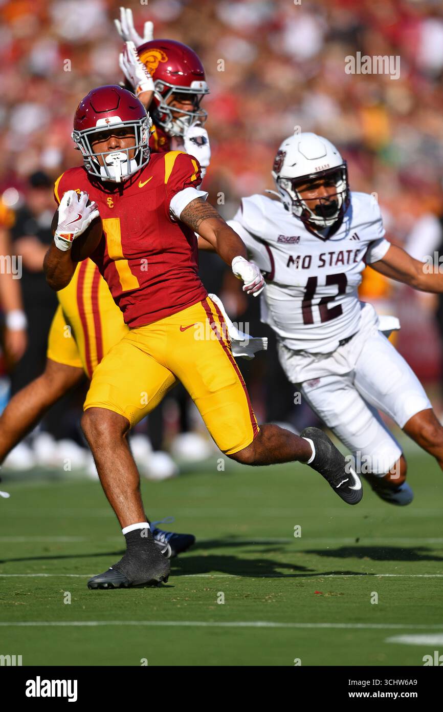 LOS ANGELES, CA - AUGUST 30: USC Trojans running back Eli Sanders (1 ...