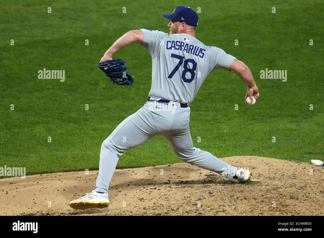 Los Angeles Dodgers pitcher Ben Casparius delivers during the sixth ...