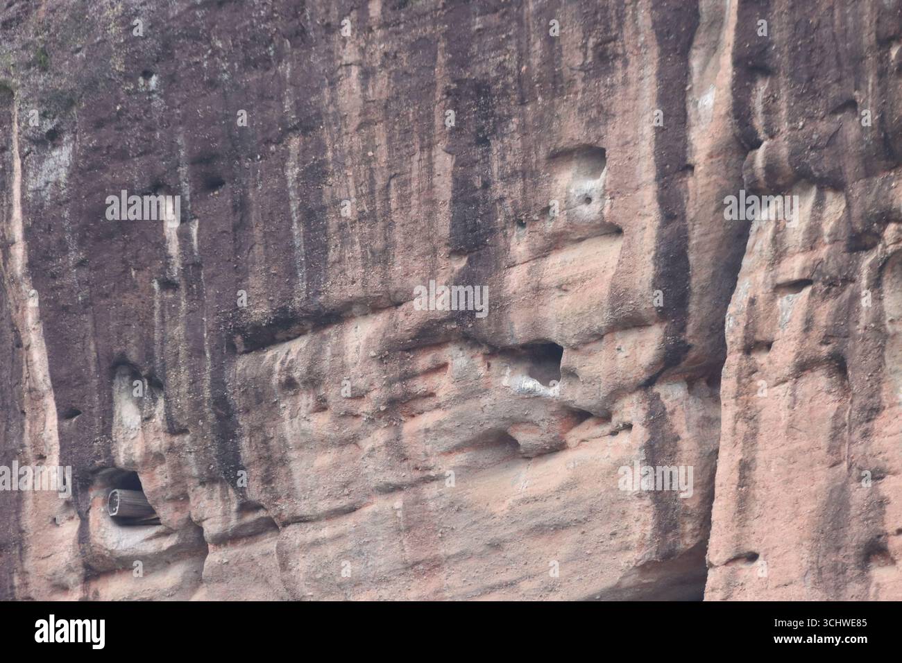 YINGTAN, CHINA - SEPTEMBER 1, 2025 - The millennium hanging coffin ...