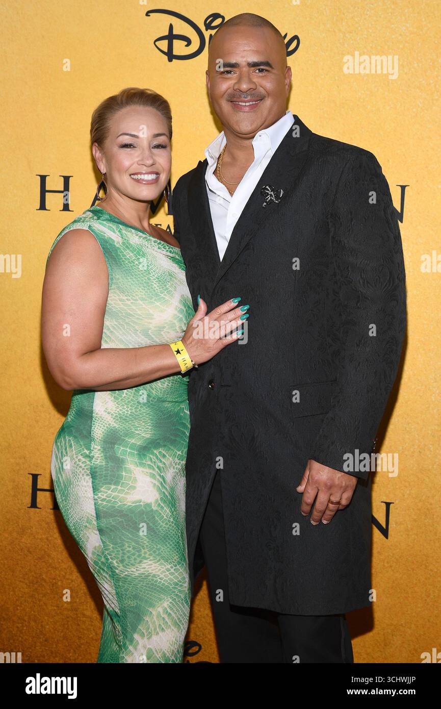 (L-R) Veronica Jackson and Christopher Jackson attend the New York ...