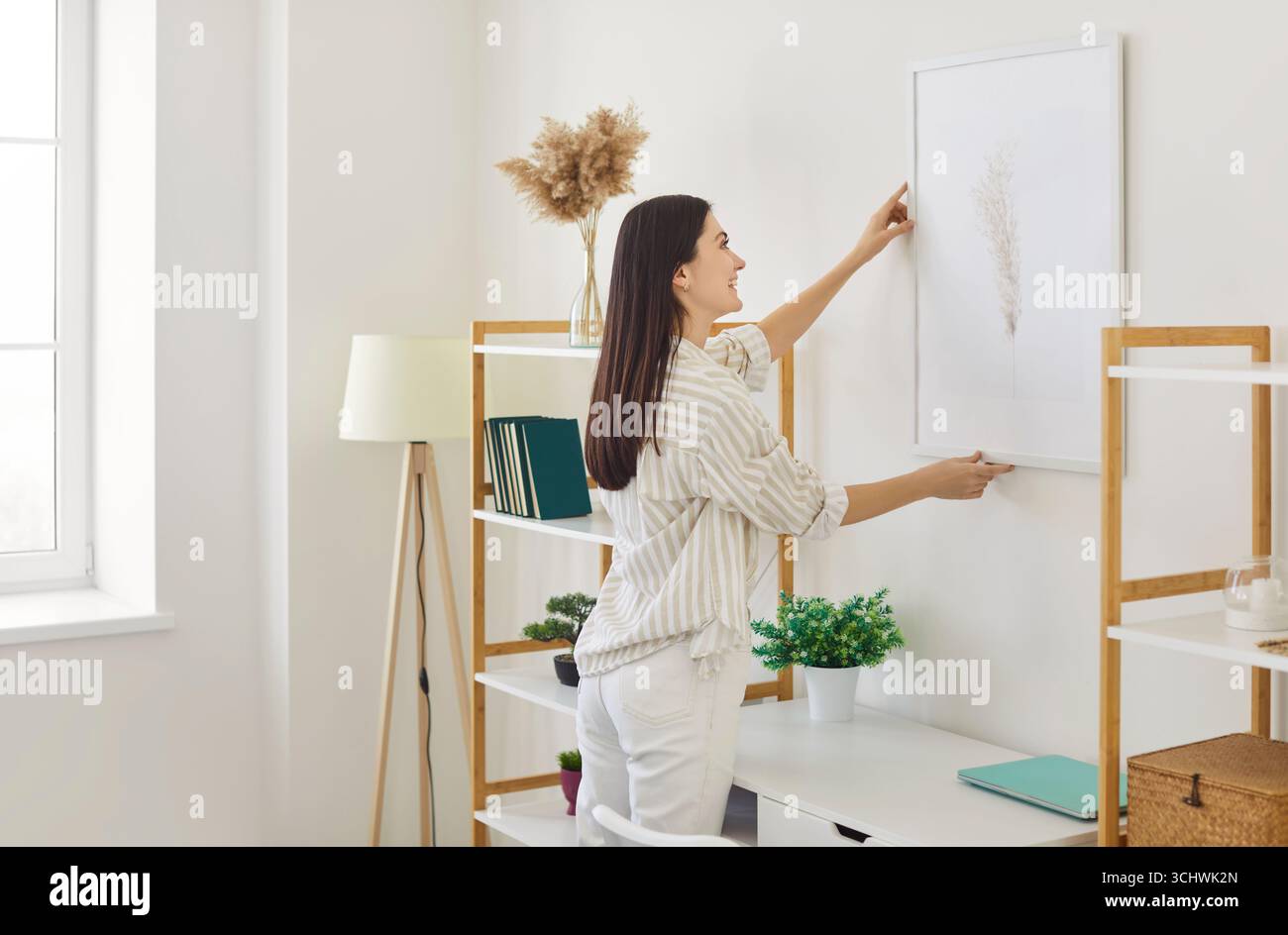 Cheerful art design hi-res stock photography and images - Alamy