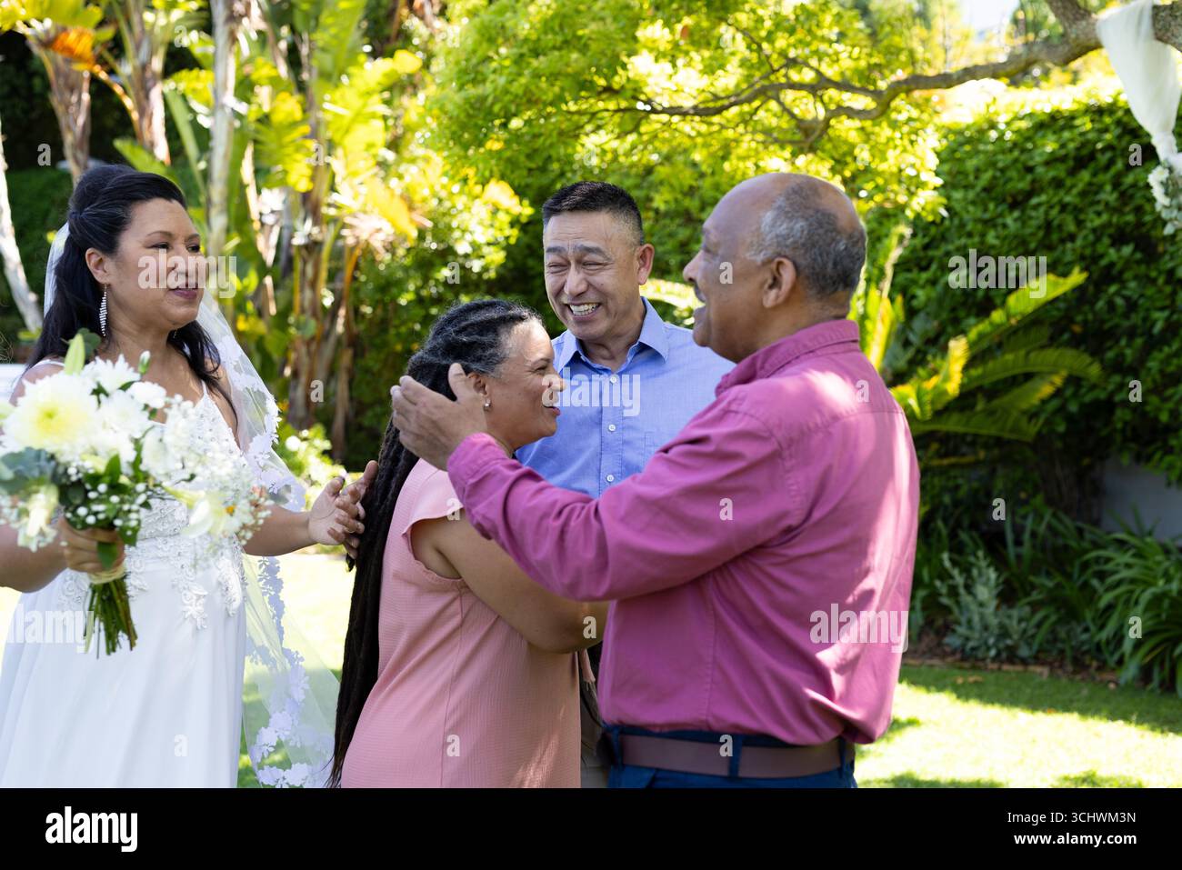 Diverse seniors celebrating hi-res stock photography and images - Alamy