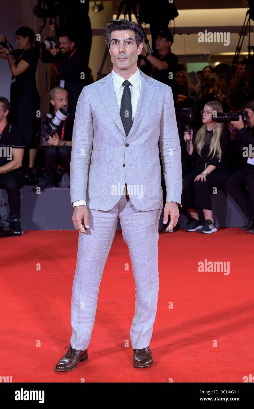 Louis Cancelmi bei der Premiere des Kinofilms In the Hand of Dante auf ...