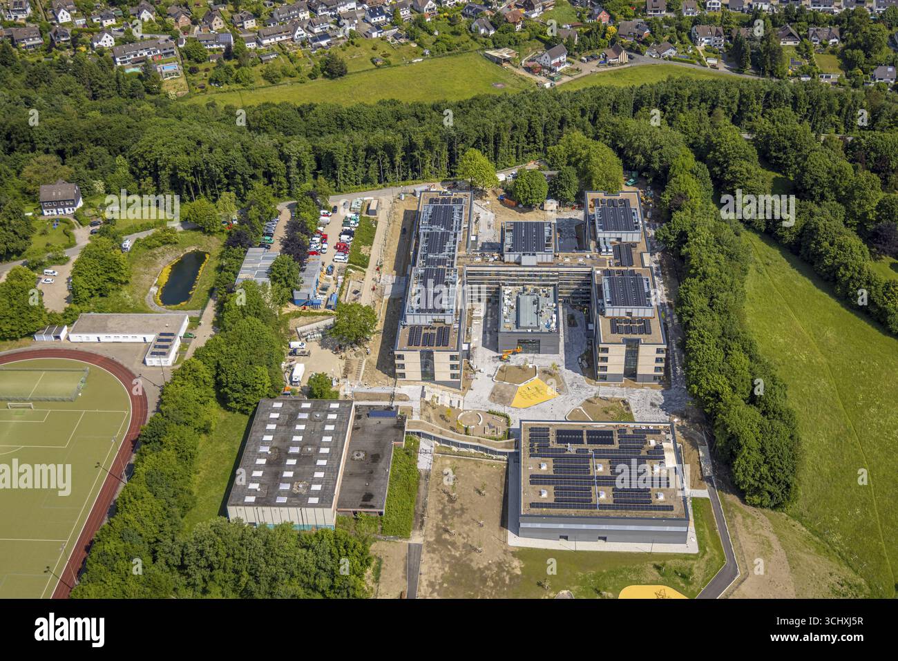 Aerial view, comprehensive school Vlebert-Neviges, roof with solar ...