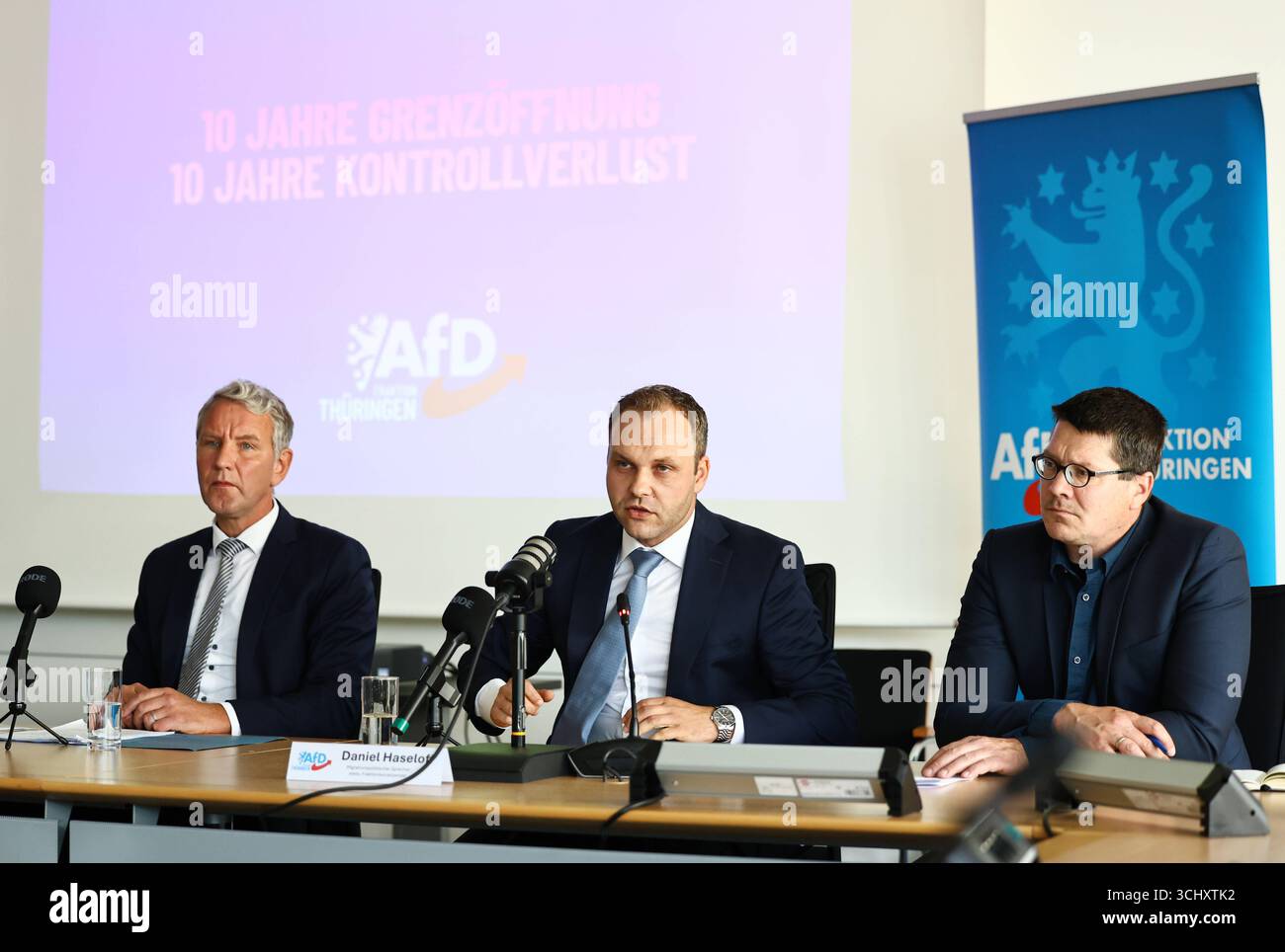 Pressekonferenz der AfD zu 10 Jahre Grenzoeffnung 04.09.2025, Erfurt ...