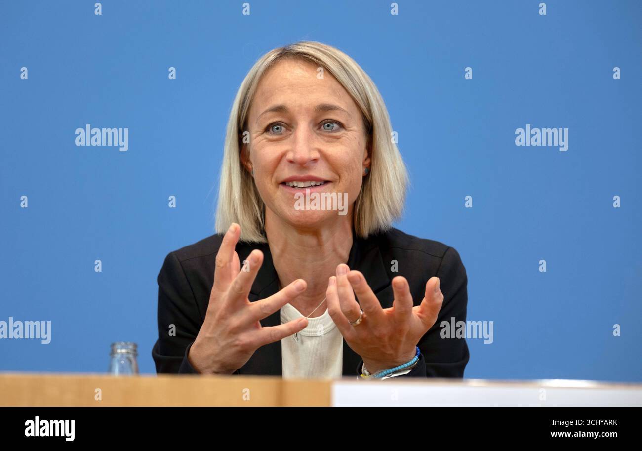 Vorstellung der Expertenkommission Kinder-und Jugendschutz in der ...