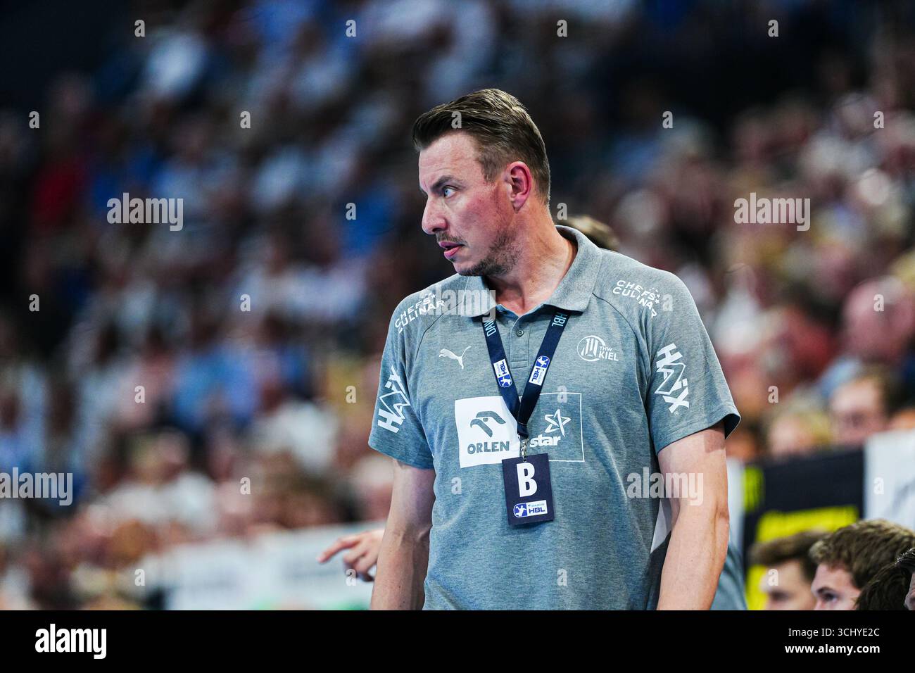 Filip Jicha (THW Kiel, Trainer) GER, THW Kiel vs. HSG Wetzlar, Handball ...