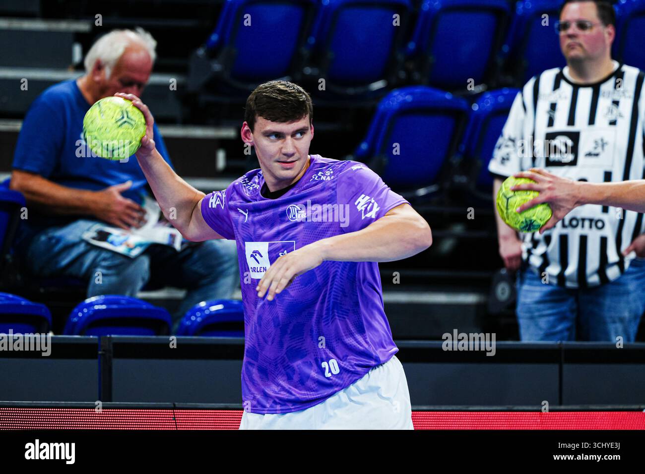 Lucas Laube (THW Kiel, #20) GER, THW Kiel vs. HSG Wetzlar, Handball, 1 ...