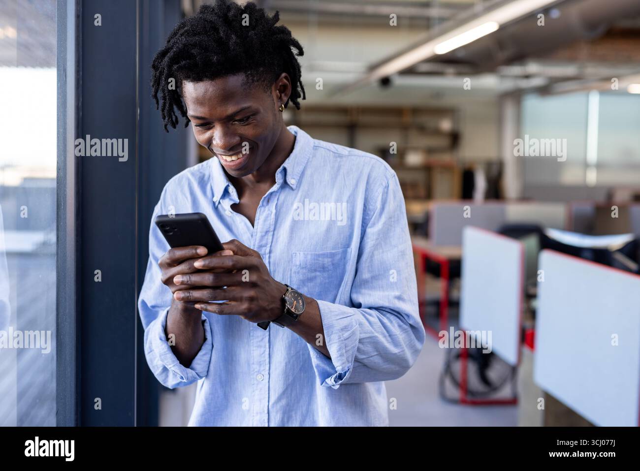 Workday environment hi-res stock photography and images - Alamy