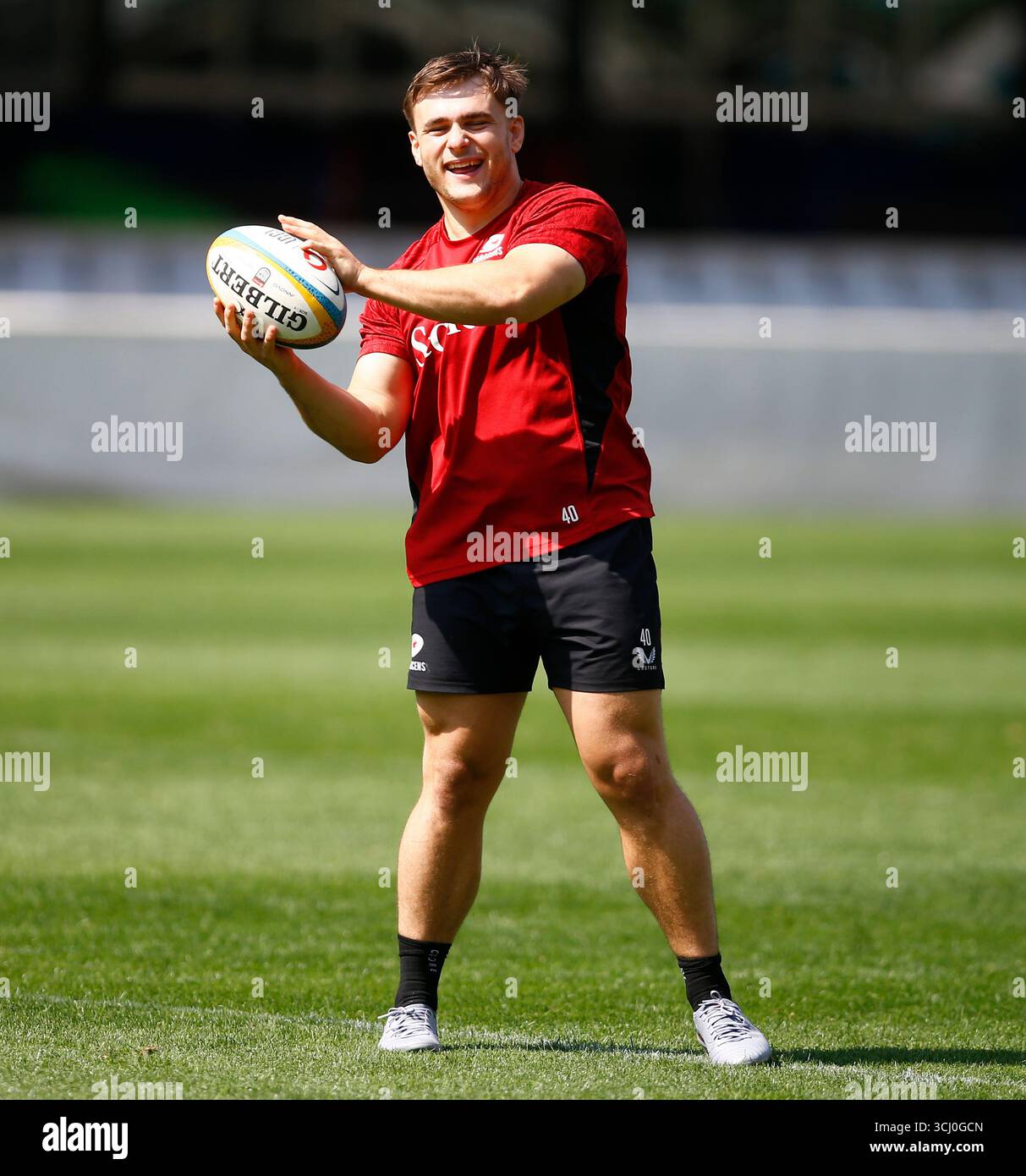 Theo Dan of Saracens during the Saracens Rugby (uk) Captain Run at the ...
