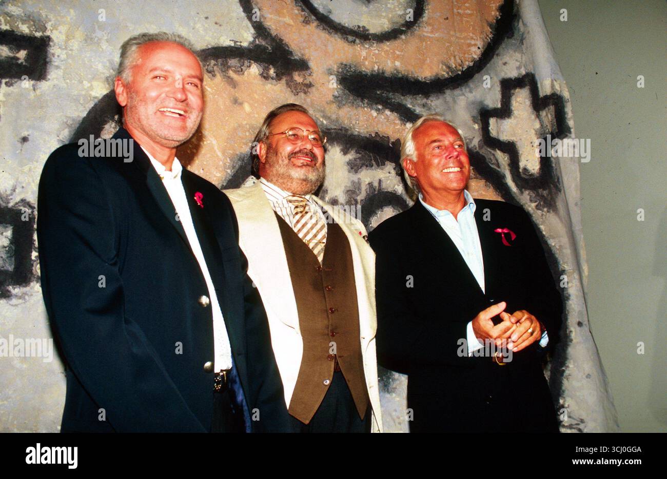 Versace 1993 hi-res stock photography and images - Alamy