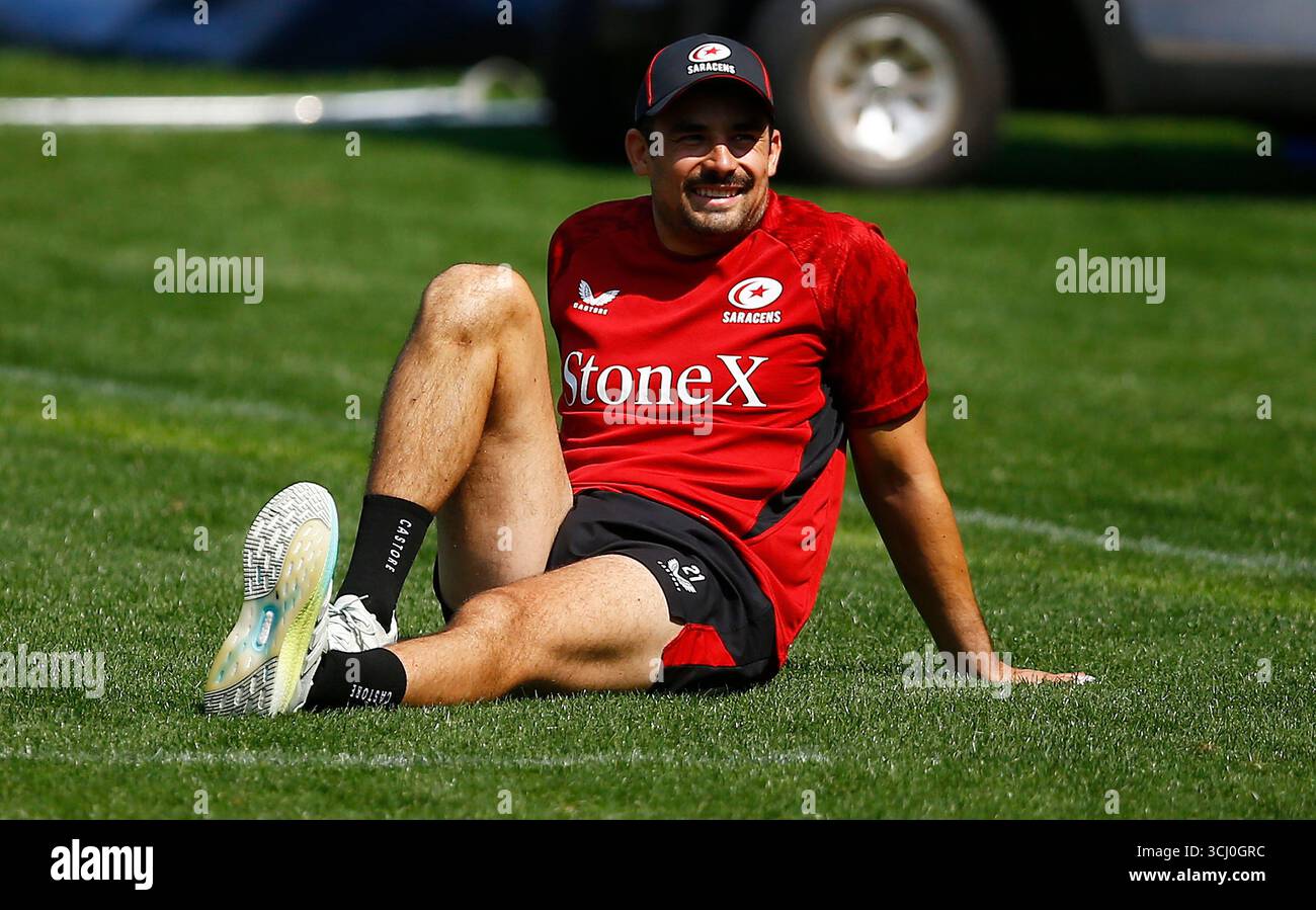 Alex Lozowski of Rugby of Saracens during the Saracens Rugby (uk ...