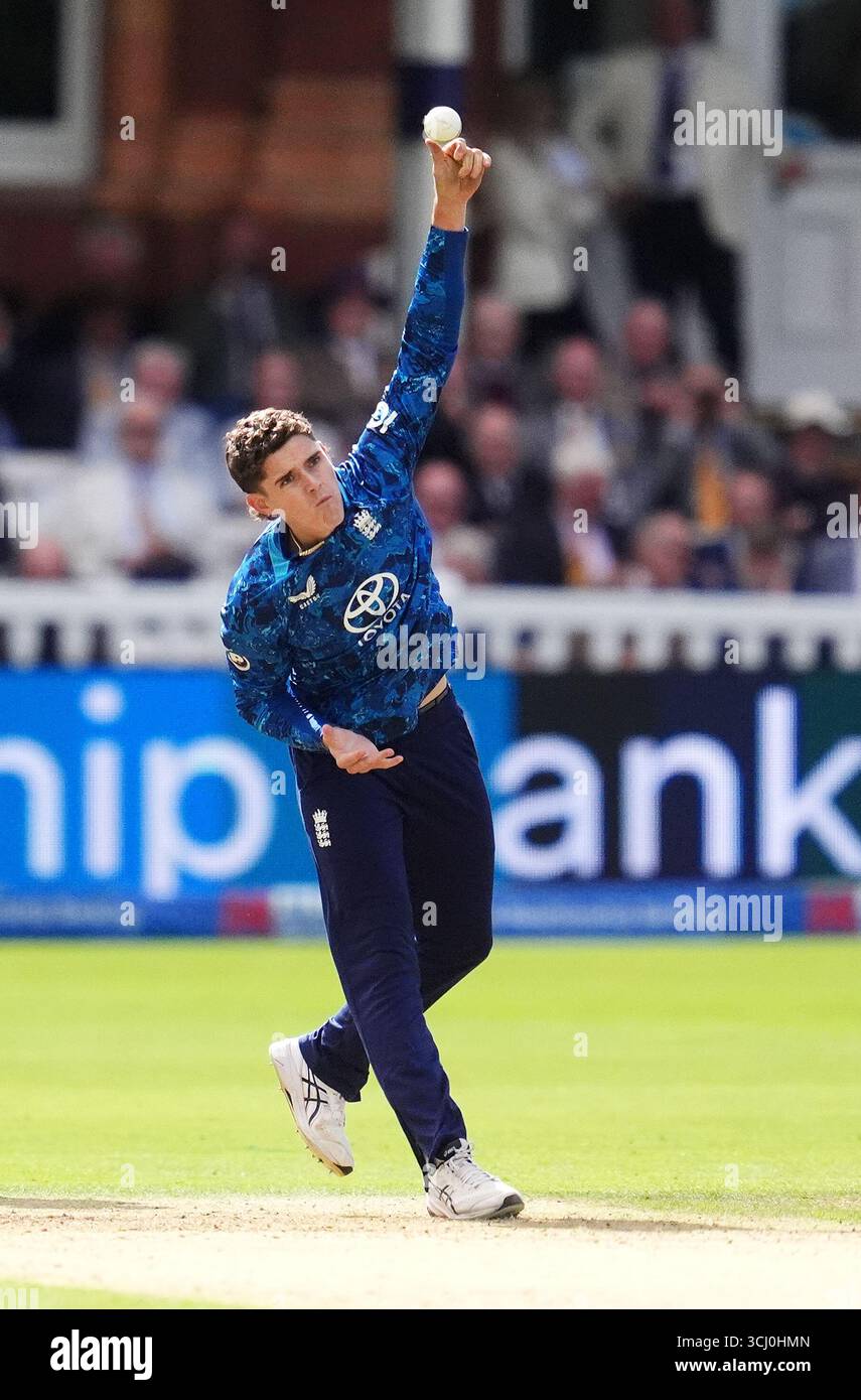 England's Jacob Bethell bowling during the second Metro Bank ODI Series ...